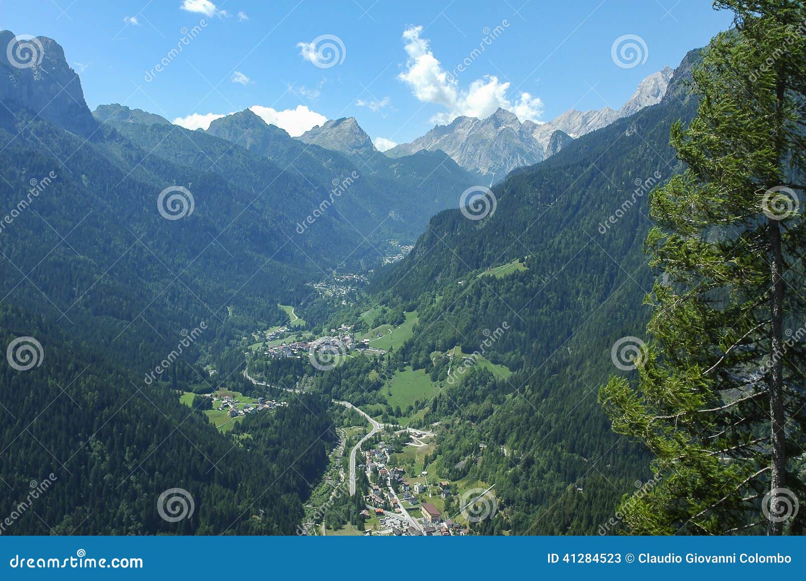 Colle Santa Lucia, Dolomit stockbild. Bild von draussen - 41284523