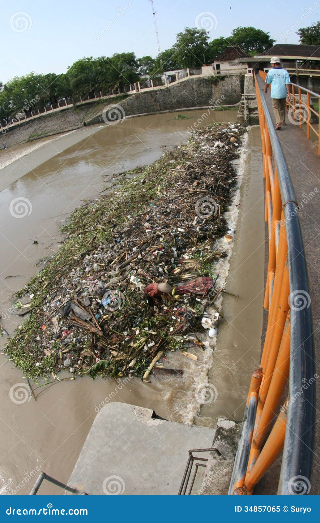 Collect trash editorial image. Image of collect, indonesia - 34857065