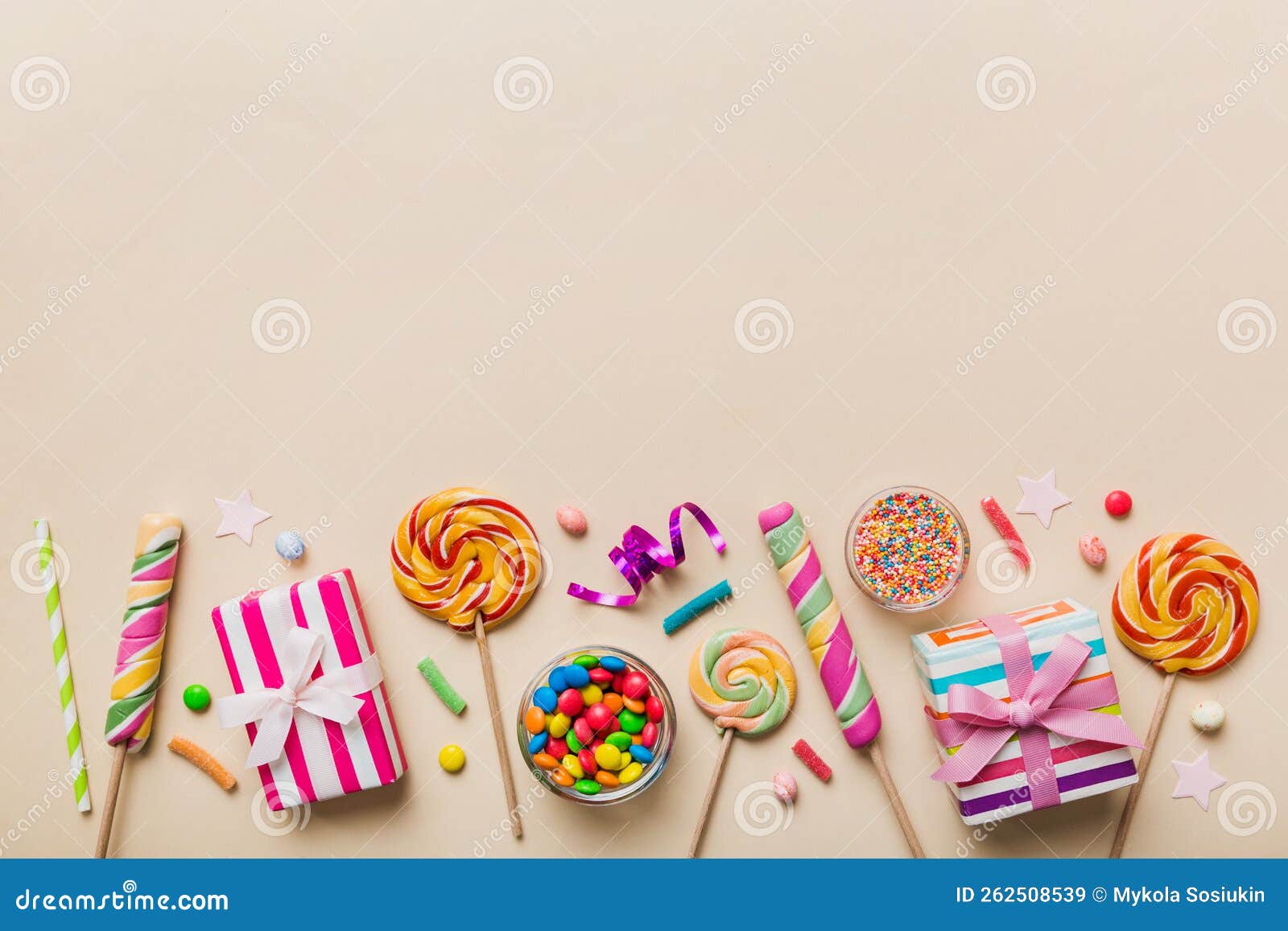 Collection of Birthday Party Objects with Gift Box. Valentines Day Gift ...