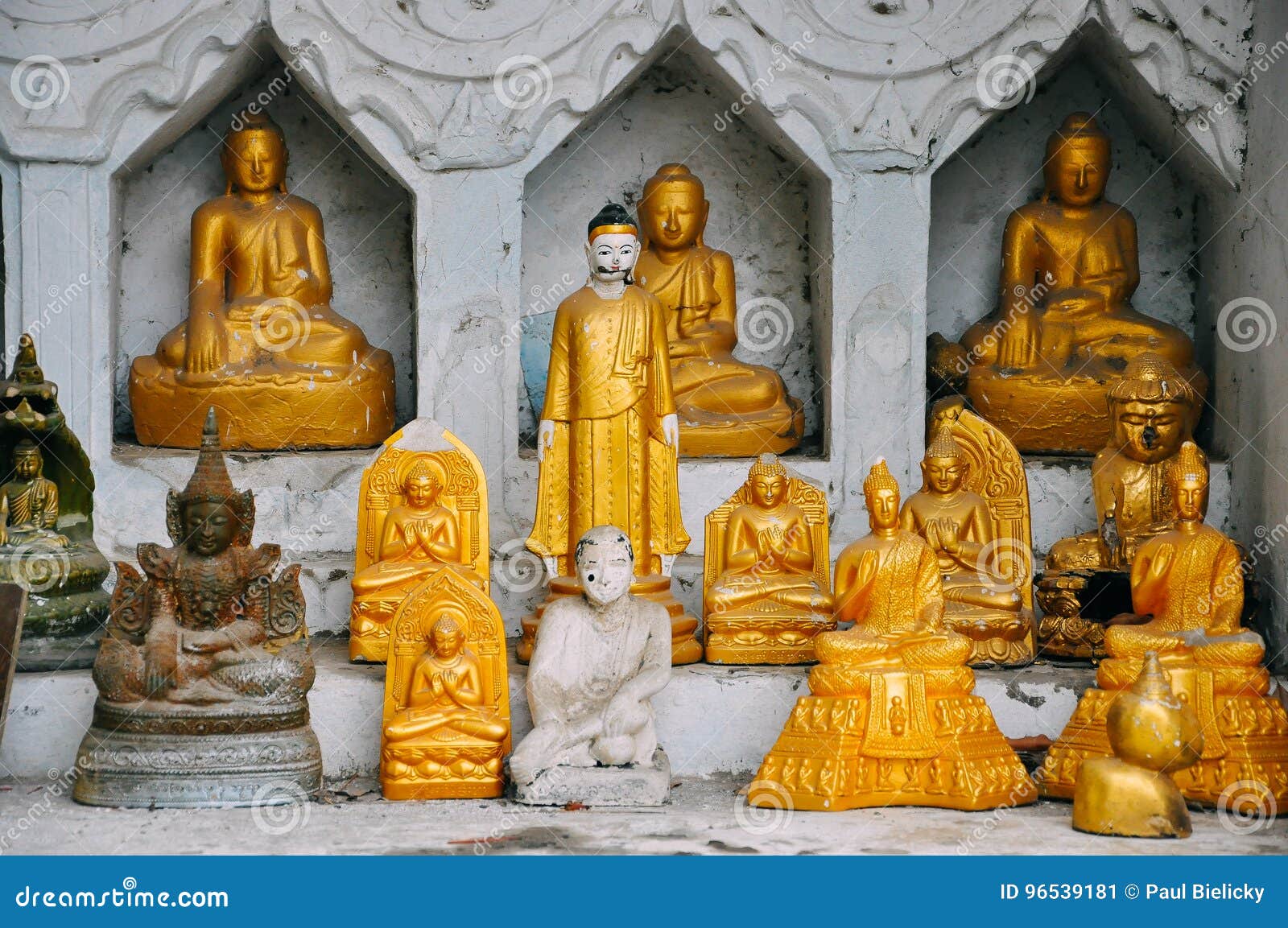 A Collection of Ceramic Buddha Statues. Editorial Photo - Image of boat ...