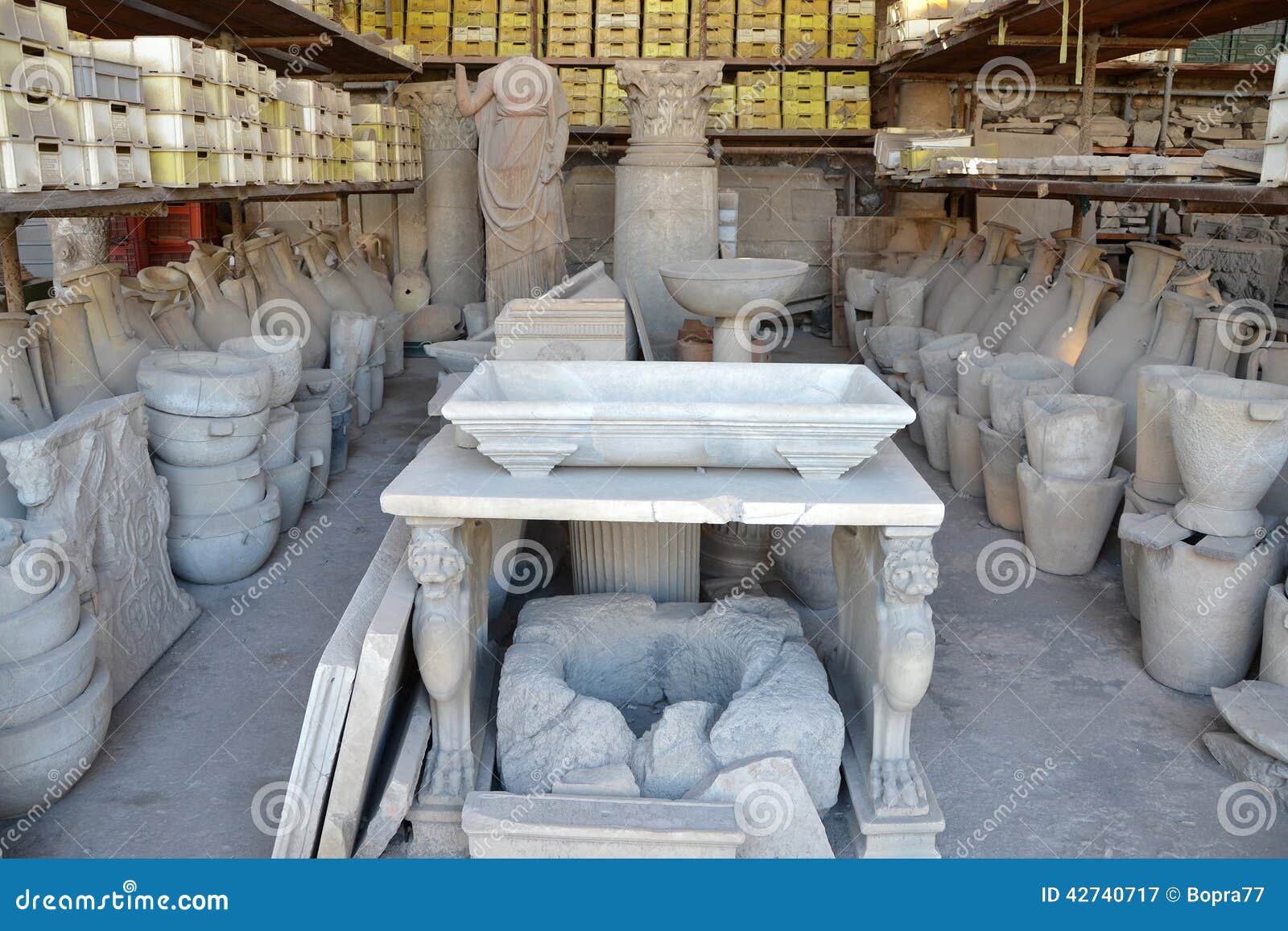 Collection Of Objects Found During Excavations In Ancient Pompeii Stock ...