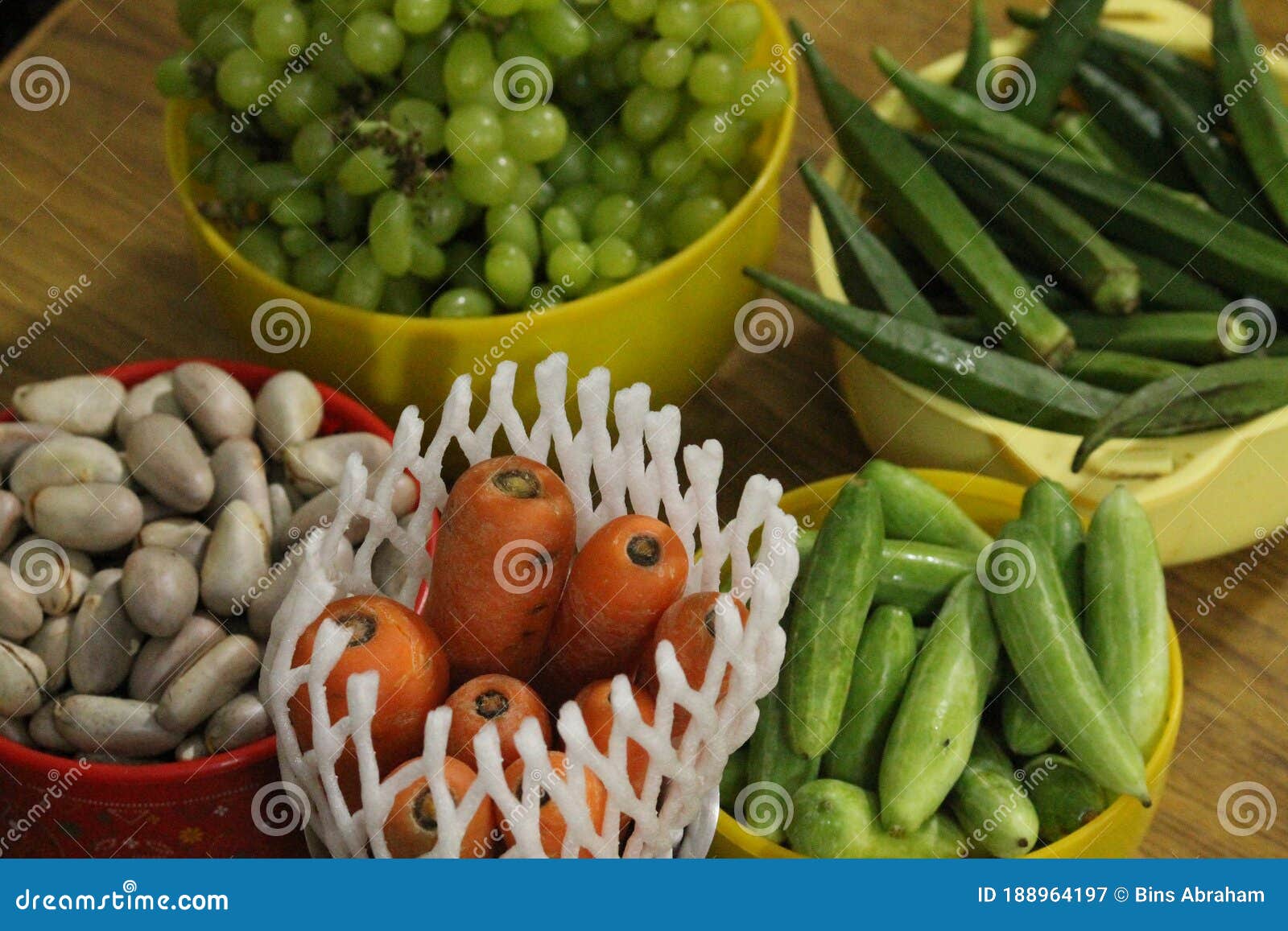 Collection of vegitables stock image. Image of green - 188964197