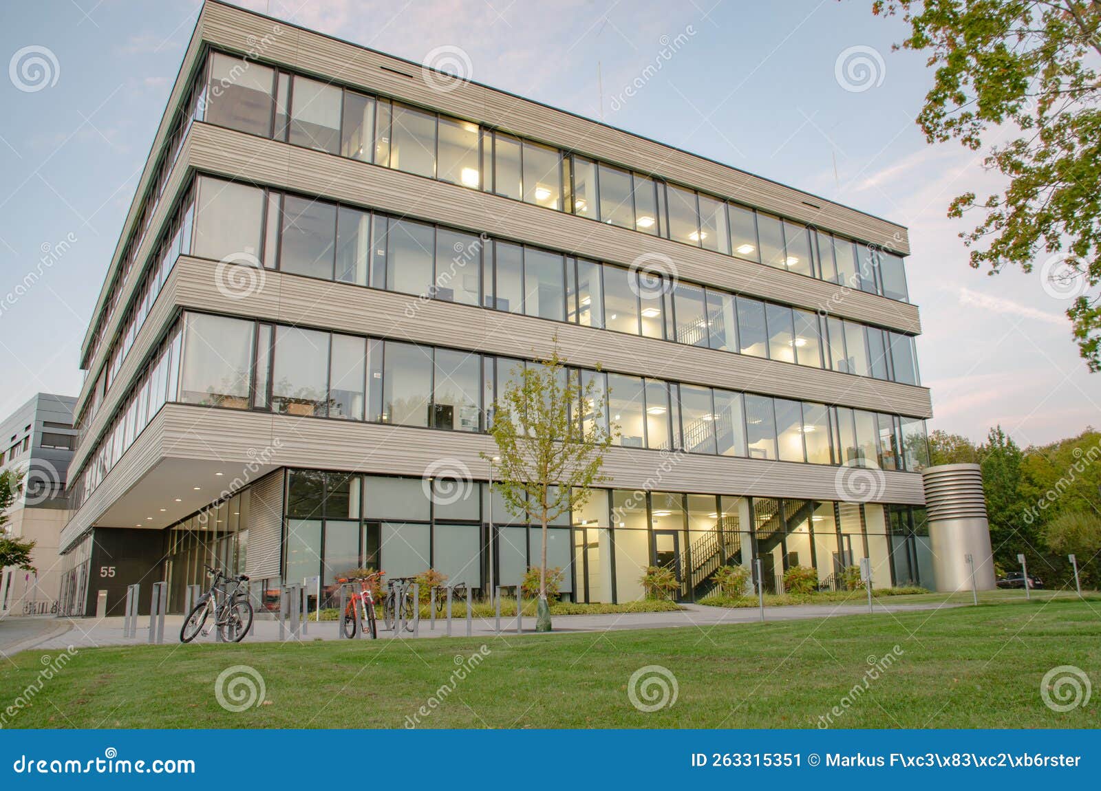 Collective Construction of Mechanical Engineering at RWTH Aachen Stock ...