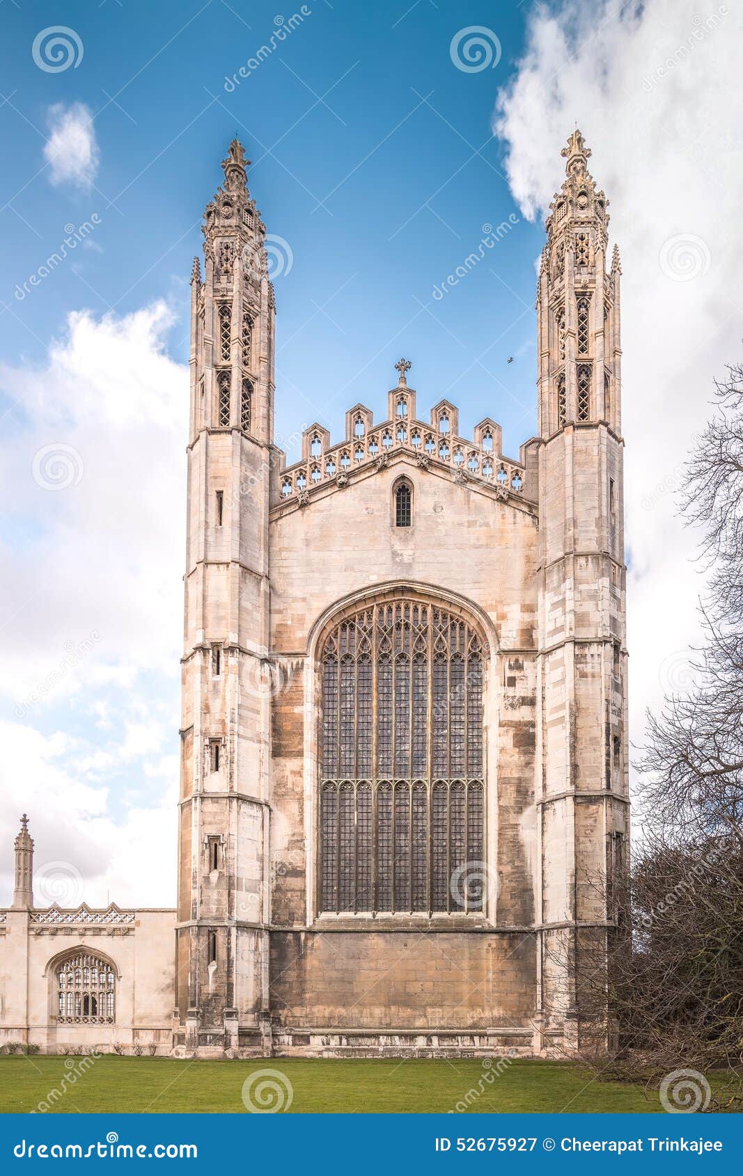 College Chapel (frente) De Rey Imagen de archivo - Imagen de escuela ...