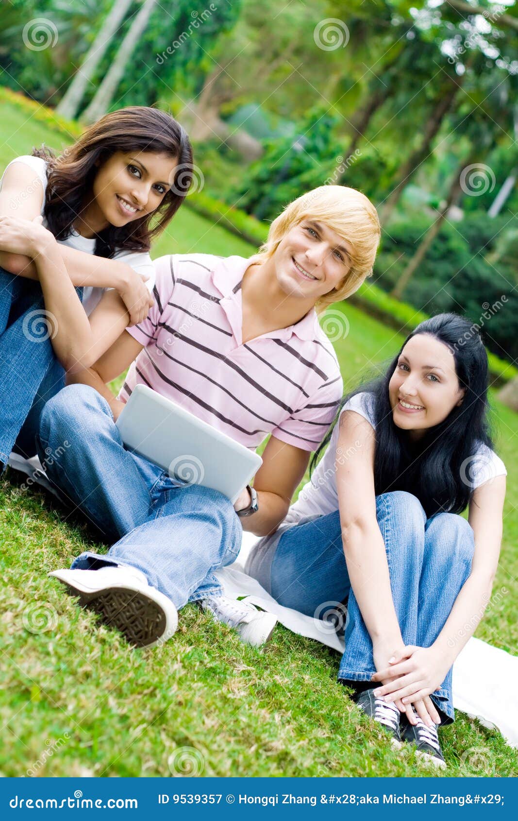 College friends stock image. Image of face, american, female - 9539357