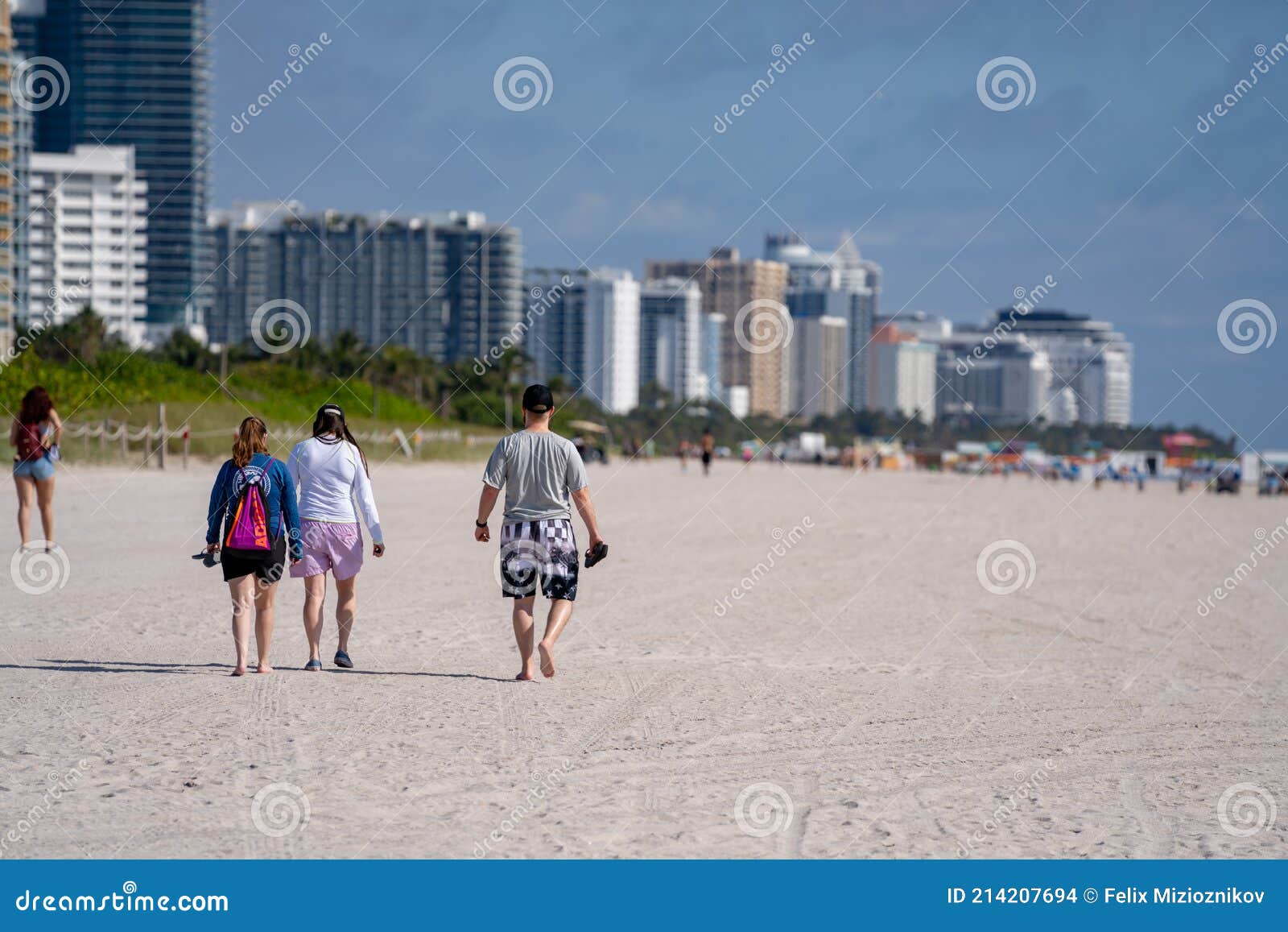 College Students in Miami Beach for Spring Break 2021 Editorial Stock ...