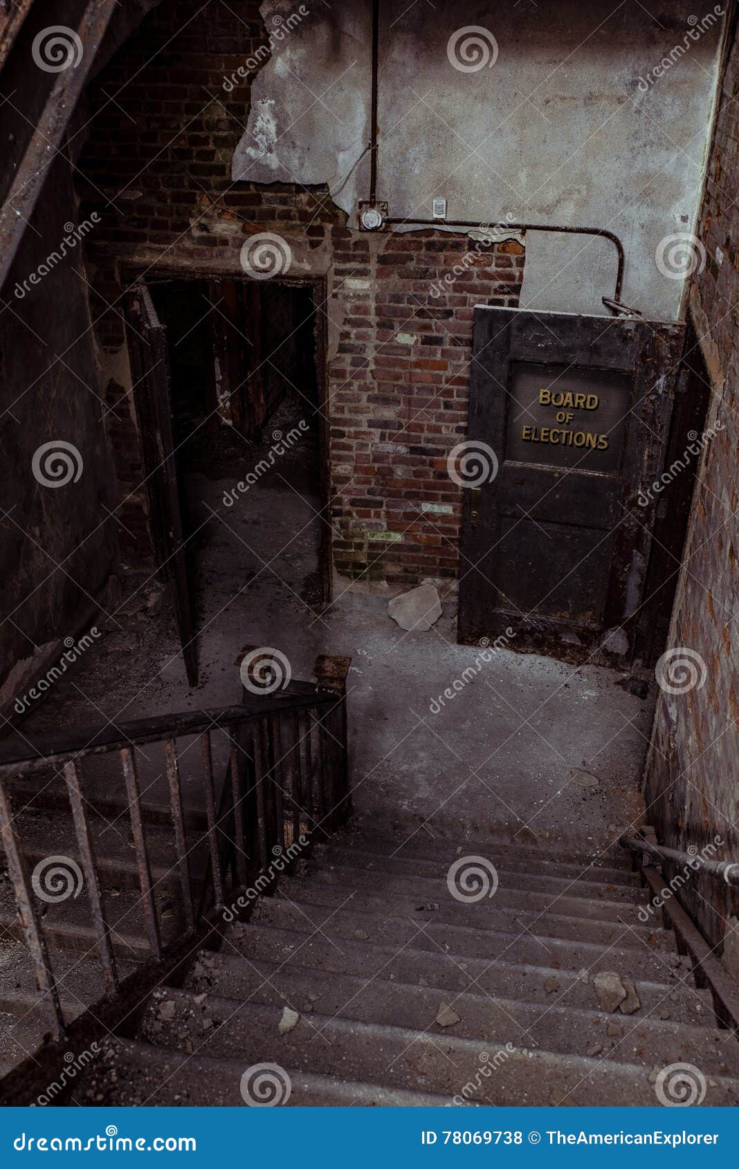 Collier-Crowell Building - Springfield, Ohio Stock Photo - Image of ...