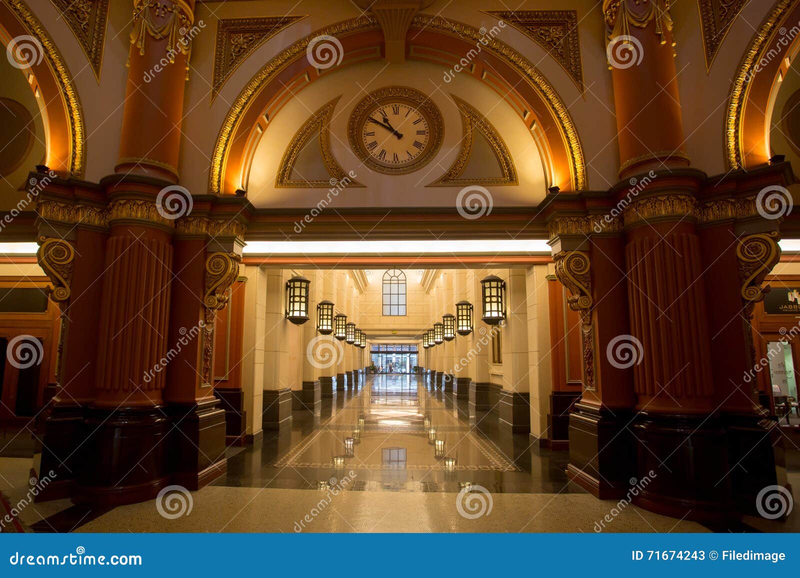 333 Collins St Melbourne stock image. Image of metro - 71674243