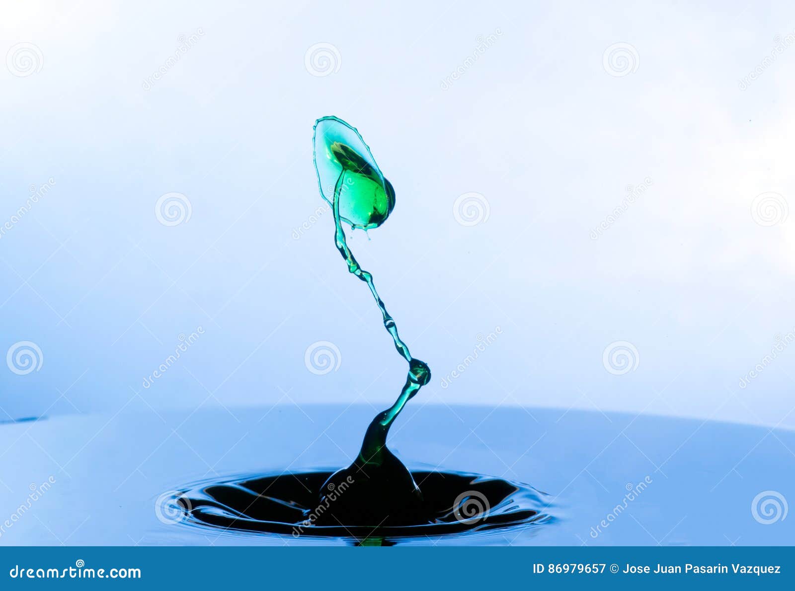 Collision of Two Drops on a Surface of Water Stock Image - Image of ...
