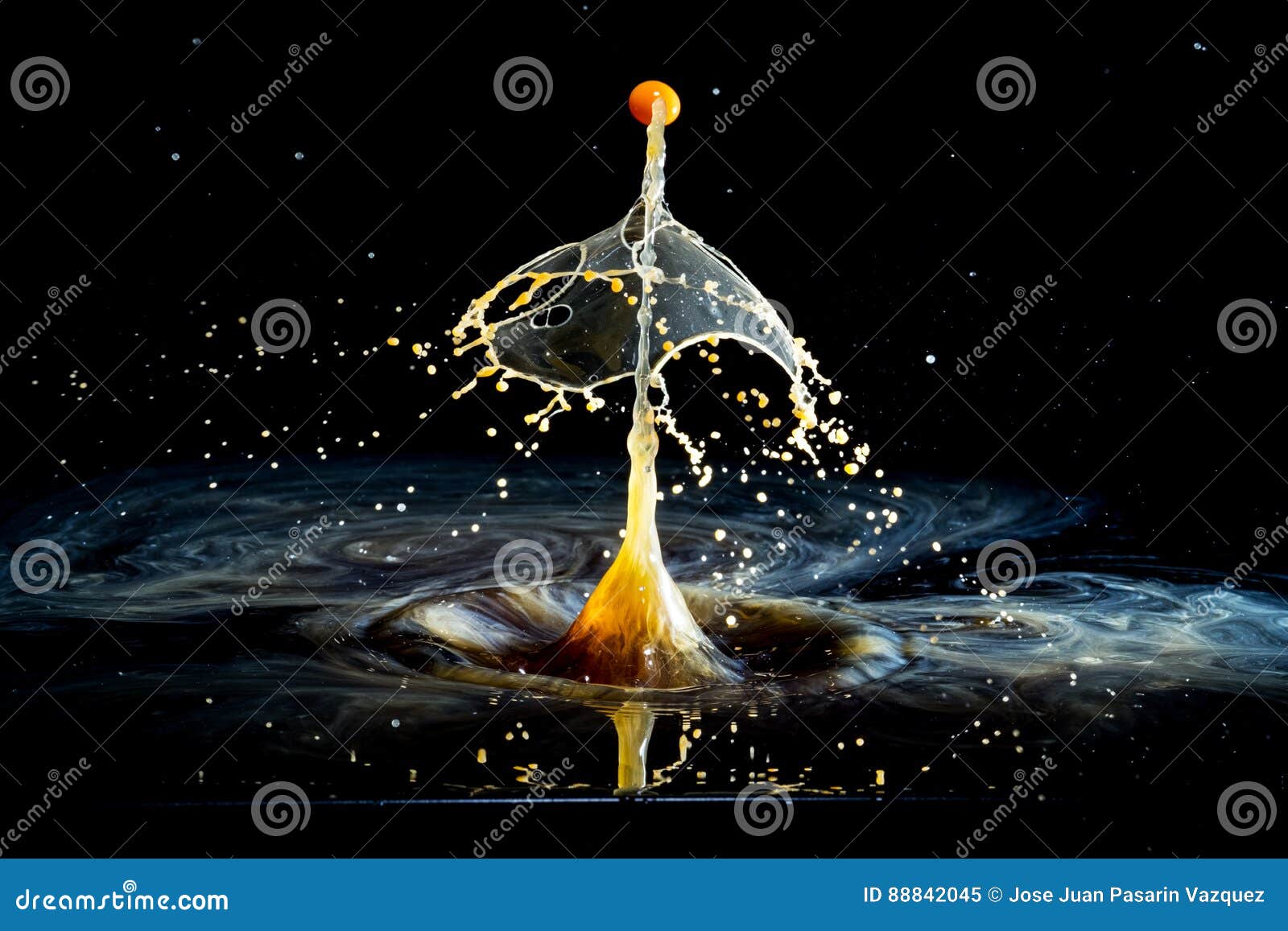 Collision of Two Drops of Water Stock Image - Image of abstract, blue ...
