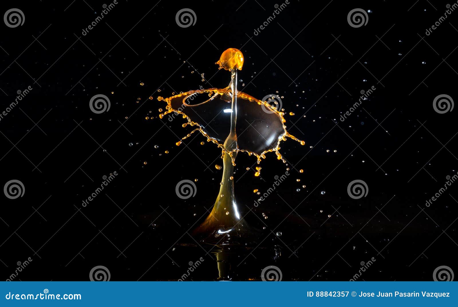 Collision of Two Drops of Water Stock Image - Image of isolated, nature ...