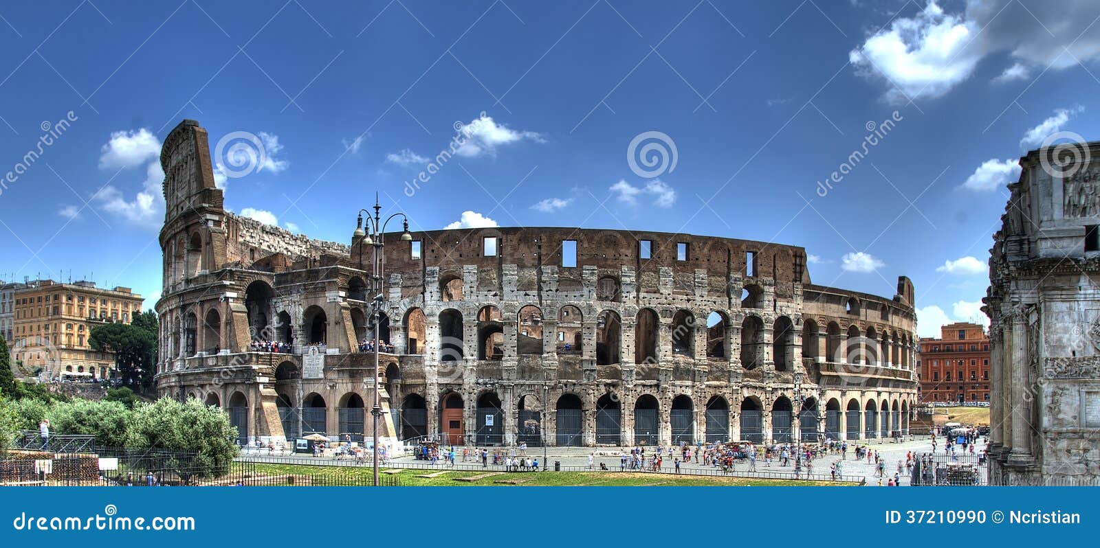 Colloseum fotografia stock. Immagine di italia, roma - 37210990