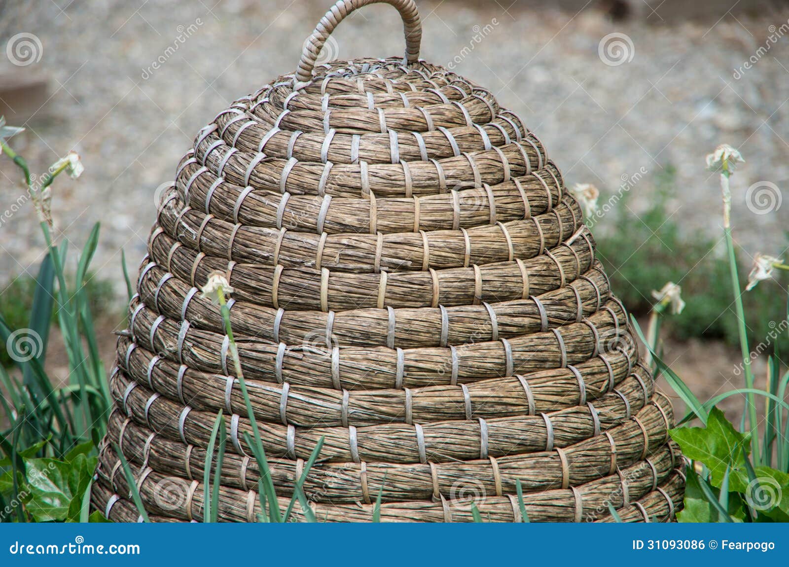 Colmena artificial foto de archivo. Imagen de cosido - 31093086