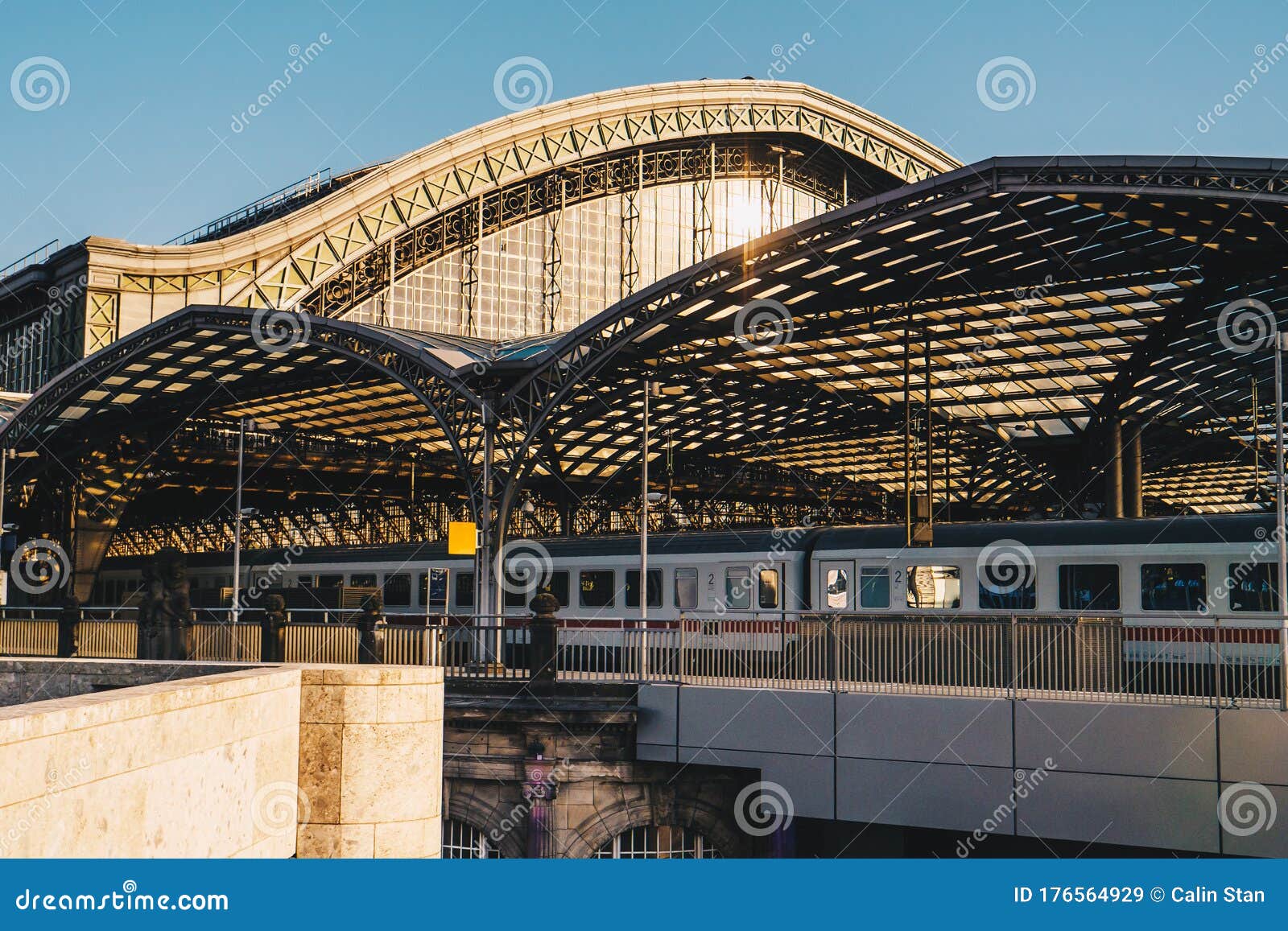 Cologne, Germany Central Train Station Editorial Stock Image - Image of ...