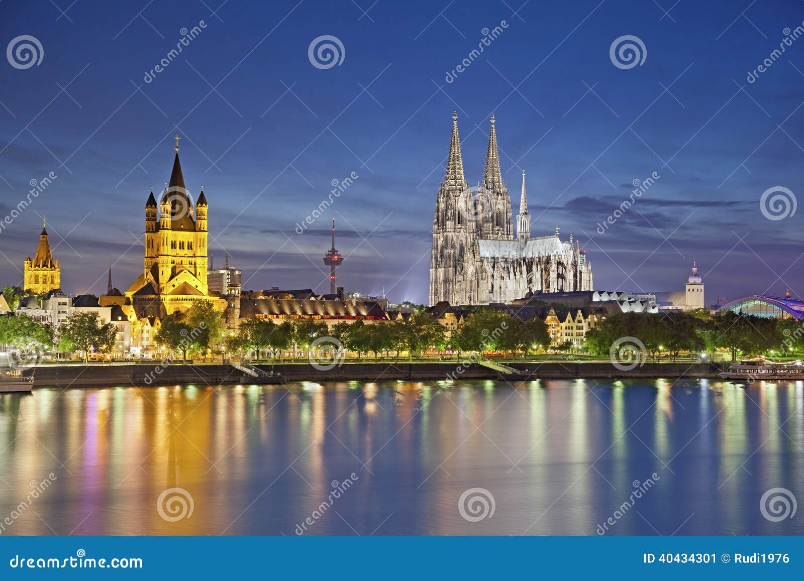 873 Cologne Altstadt Stock Photos - Free & Royalty-Free Stock Photos ...