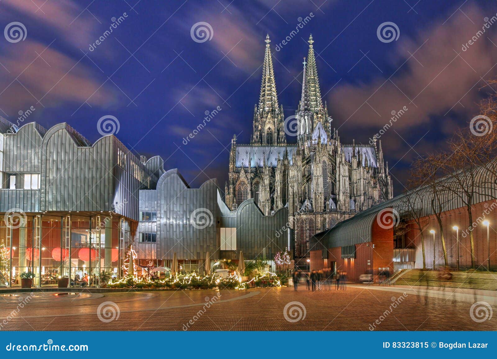 Cologne Koln, Allemagne image stock. Image du moderne - 83323815