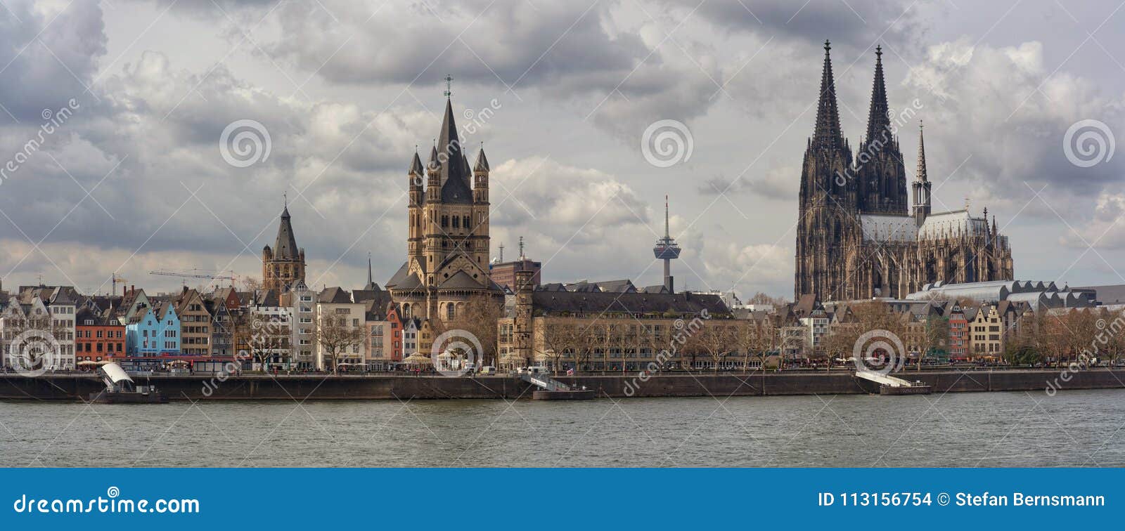 Cologne Panorama editorial stock image. Image of germany - 113156754