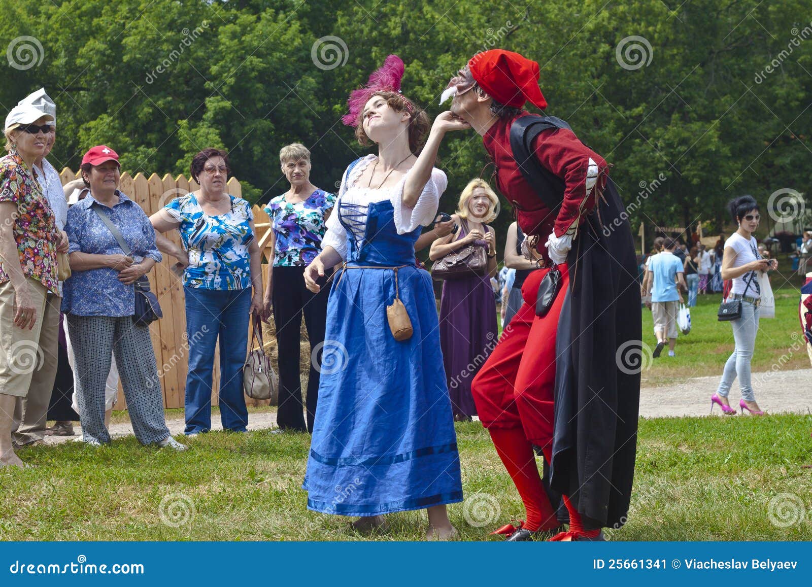 Colombina and Pantalone editorial photo. Image of tradition - 25661341