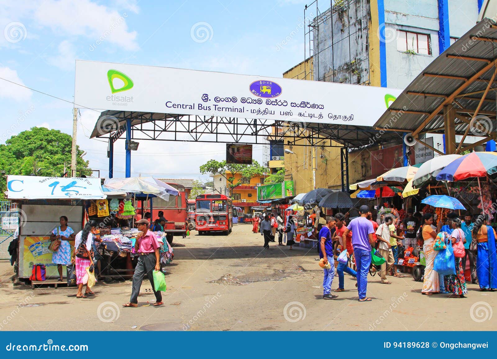 Colombo Central Bus Terminal, Sri Lanka Editorial Stock Photo - Image ...