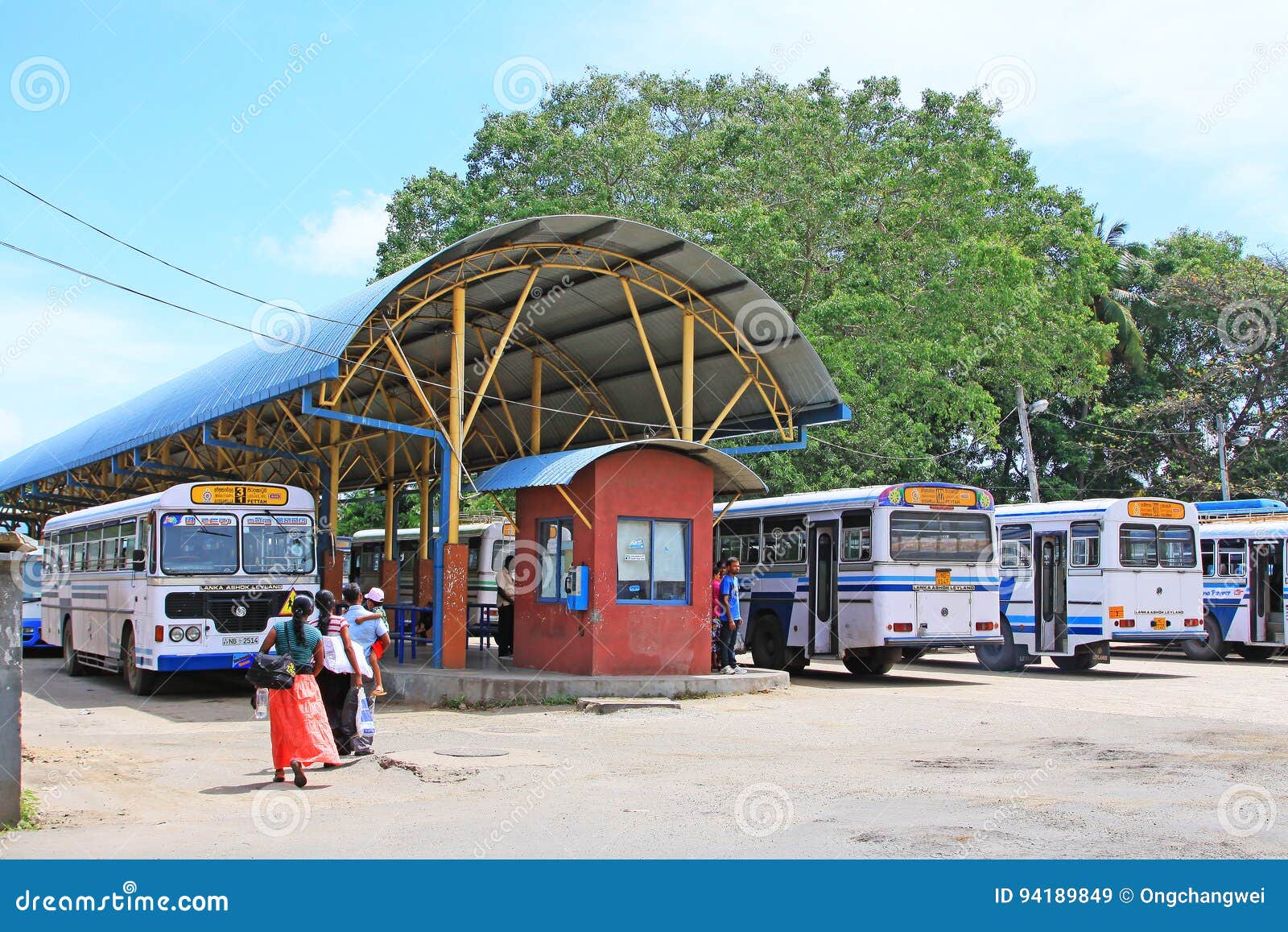 Colombo Central Bus Terminal, Sri Lanka Editorial Stock Image - Image ...