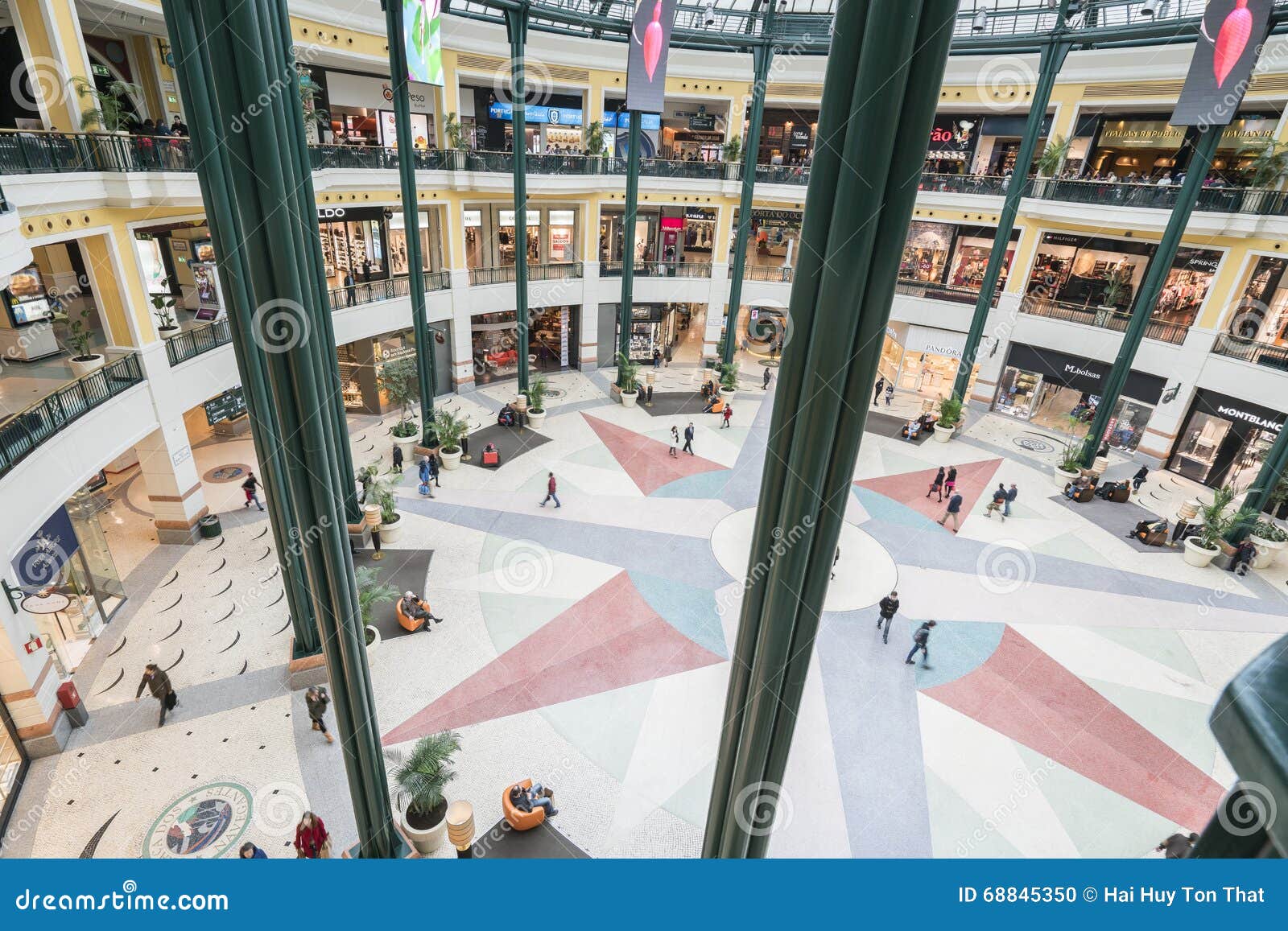 Colombo Shopping Center image éditorial. Image du affichage - 68845350