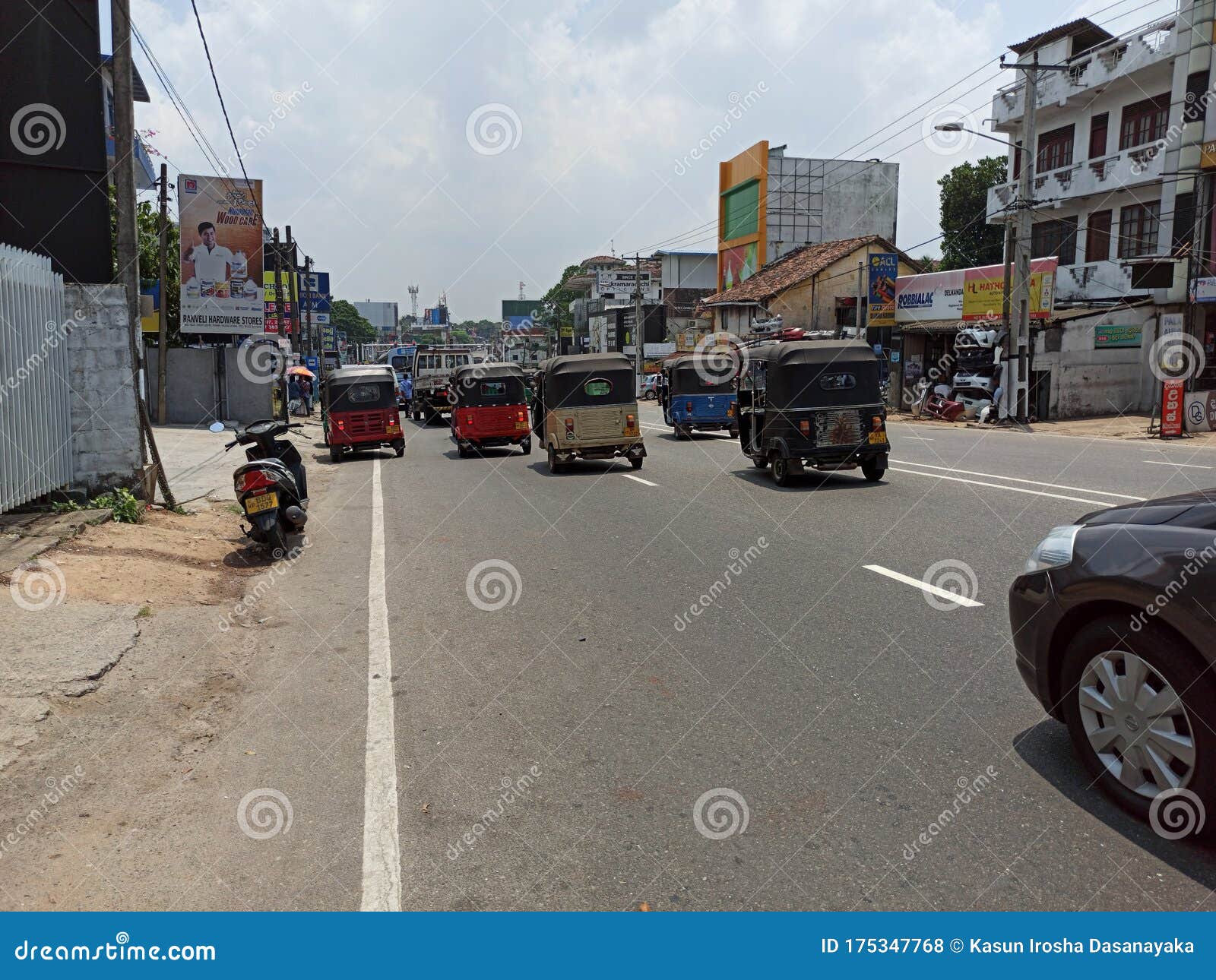 Colombo Srilanka Road Vehicle Traffic Editorial Stock Photo - Image of ...