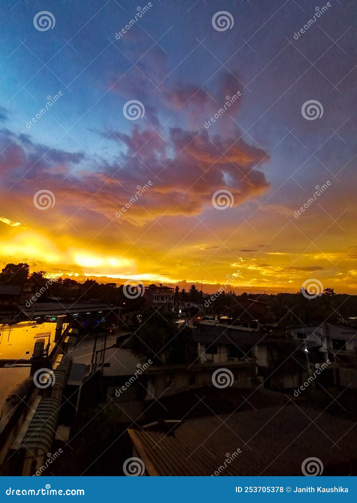 Colombo Sunset evening stock photo. Image of reflection - 253705378