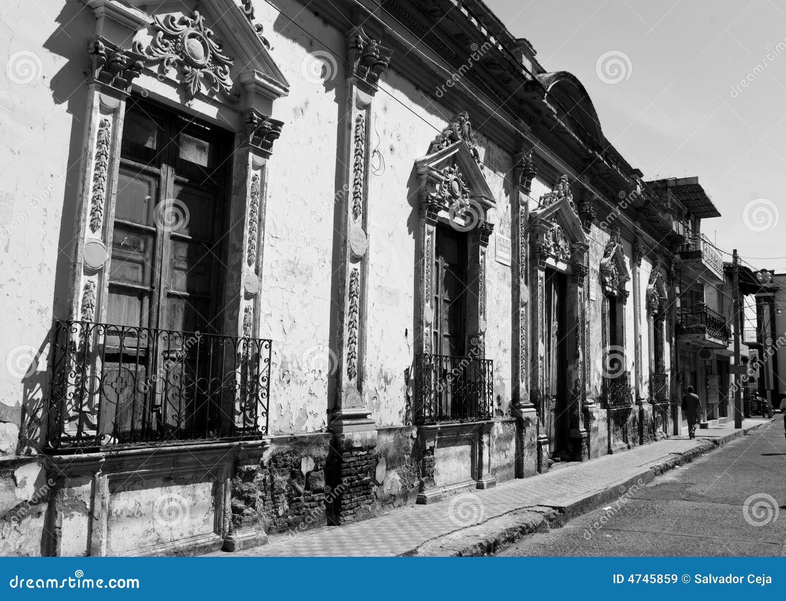 Colonial Architecture Mexico Stock Image - Image of spanish, paving ...