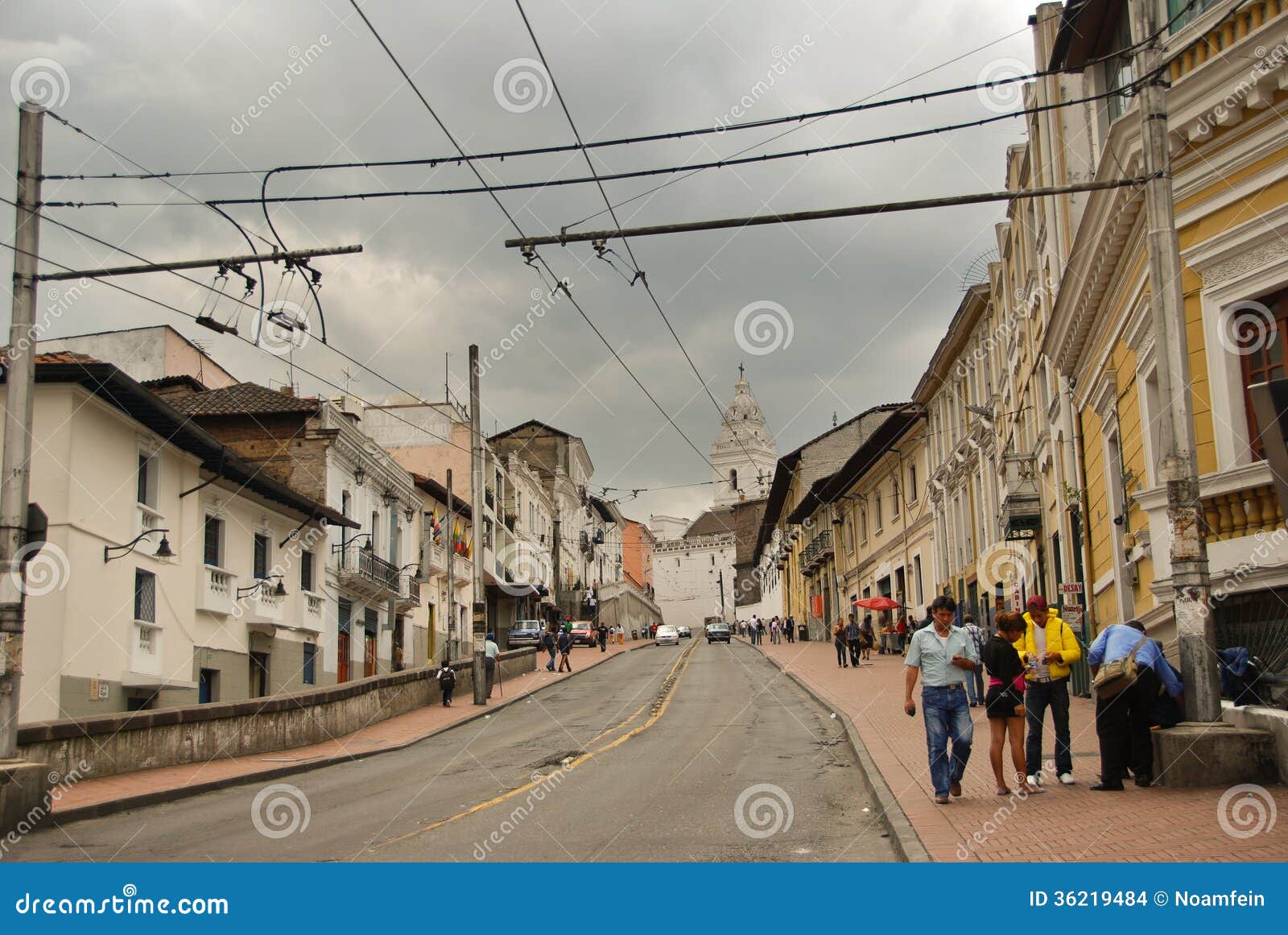 Colonial streets of Quito editorial stock image. Image of center - 36219484