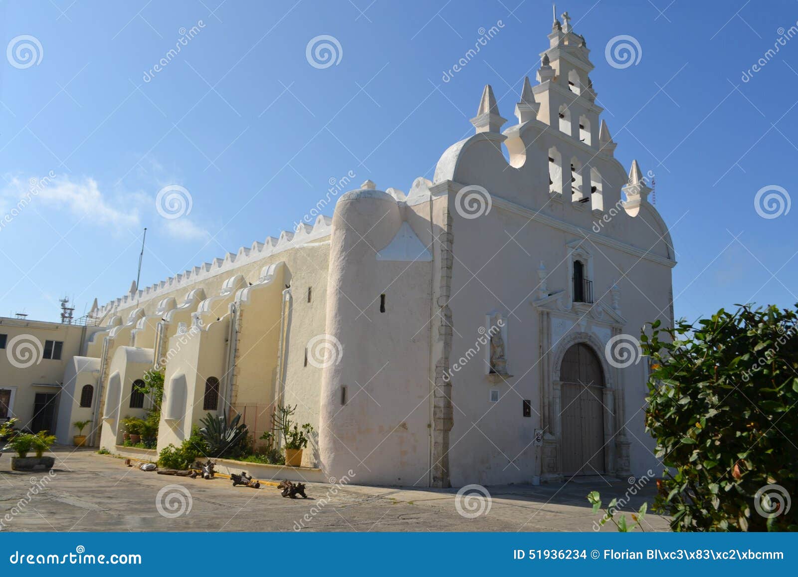 Colonial White Washed Church, Merida, Yucatan Stock Photo - Image of ...