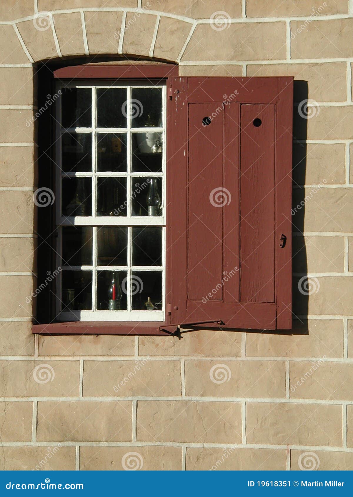 Colonial Window Detail stock image. Image of restoration - 19618351