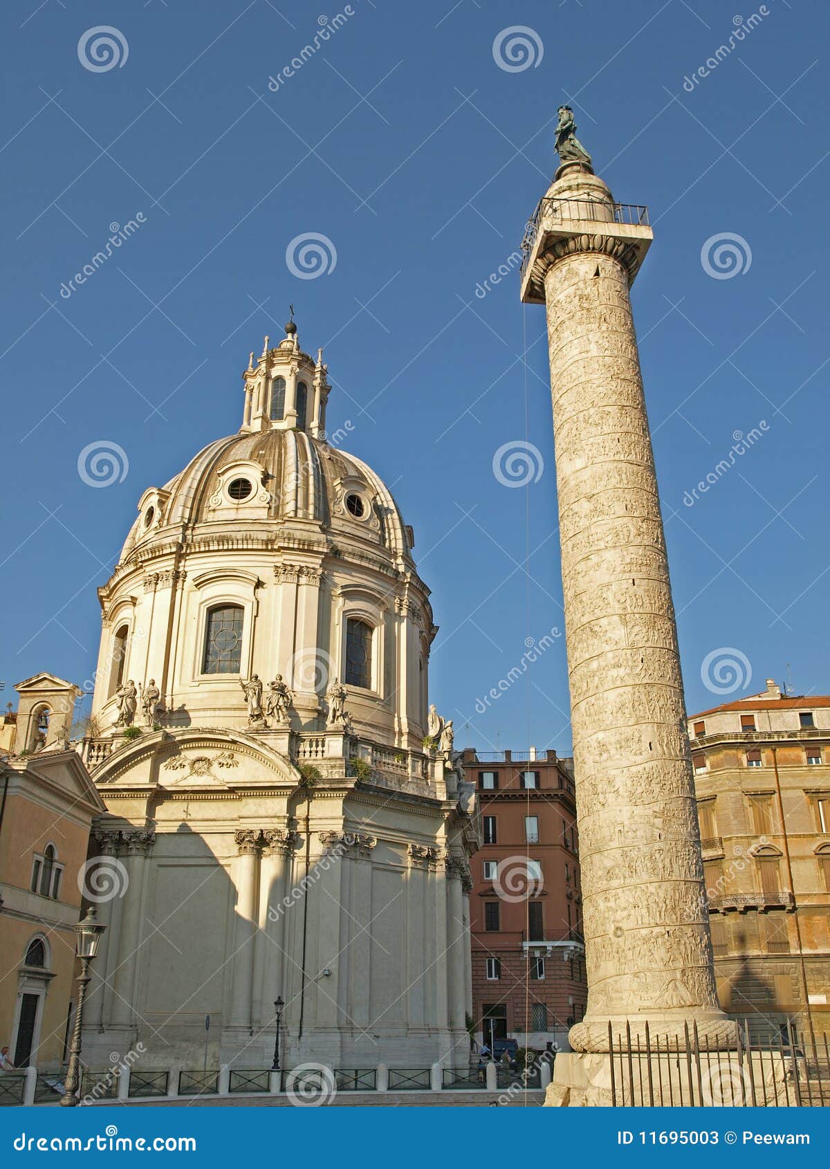 Beautiful Architecture of Colonna Traiana & Chiesa, Rome Italy Stock ...