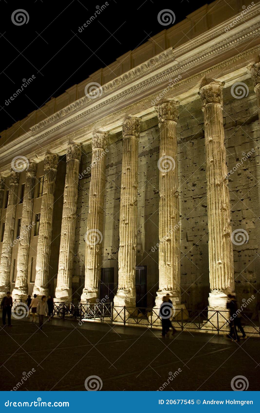 Colonnade editorial image. Image of columns, night, travel - 20677545