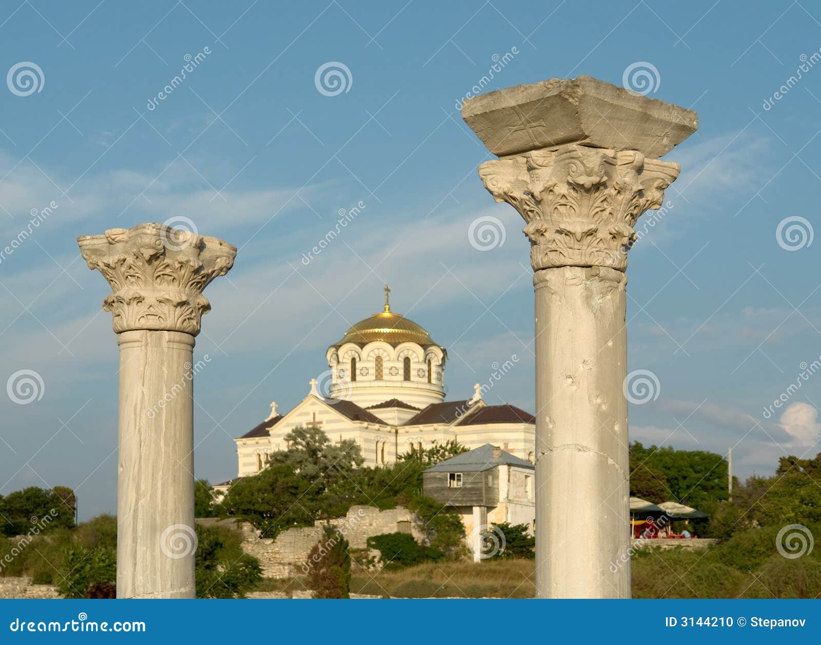 Colonne greche fotografia stock. Immagine di antico, acropoli - 3144210