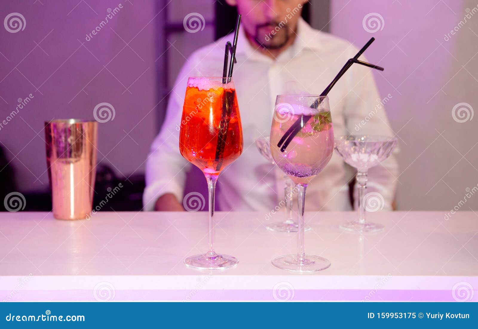 Color Cocktail Smoke Effect Bar Bartender Work Stock Image - Image of ...