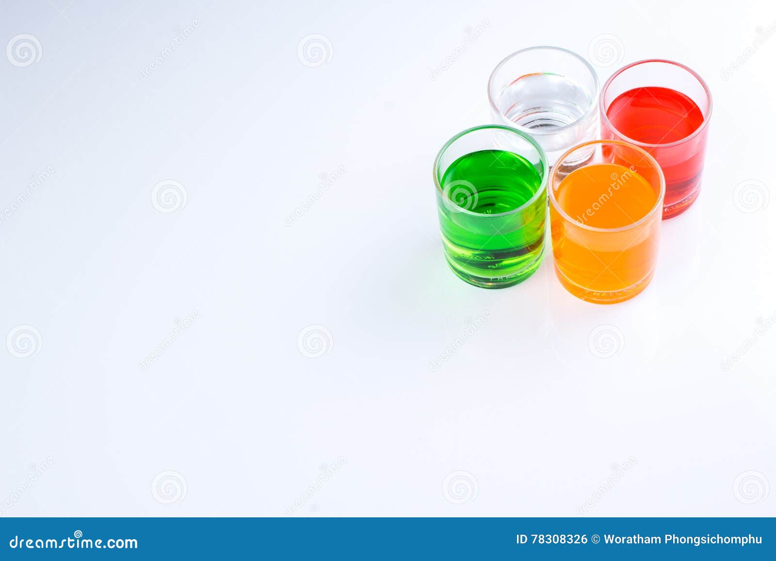 Color del agua foto de archivo. Imagen de fondo, extracto - 78308326