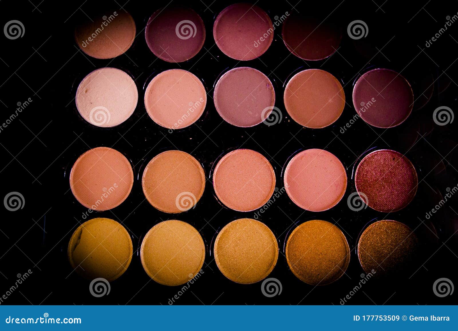 Color Palette with Eyeshadow Powder Stock Image - Image of compact ...