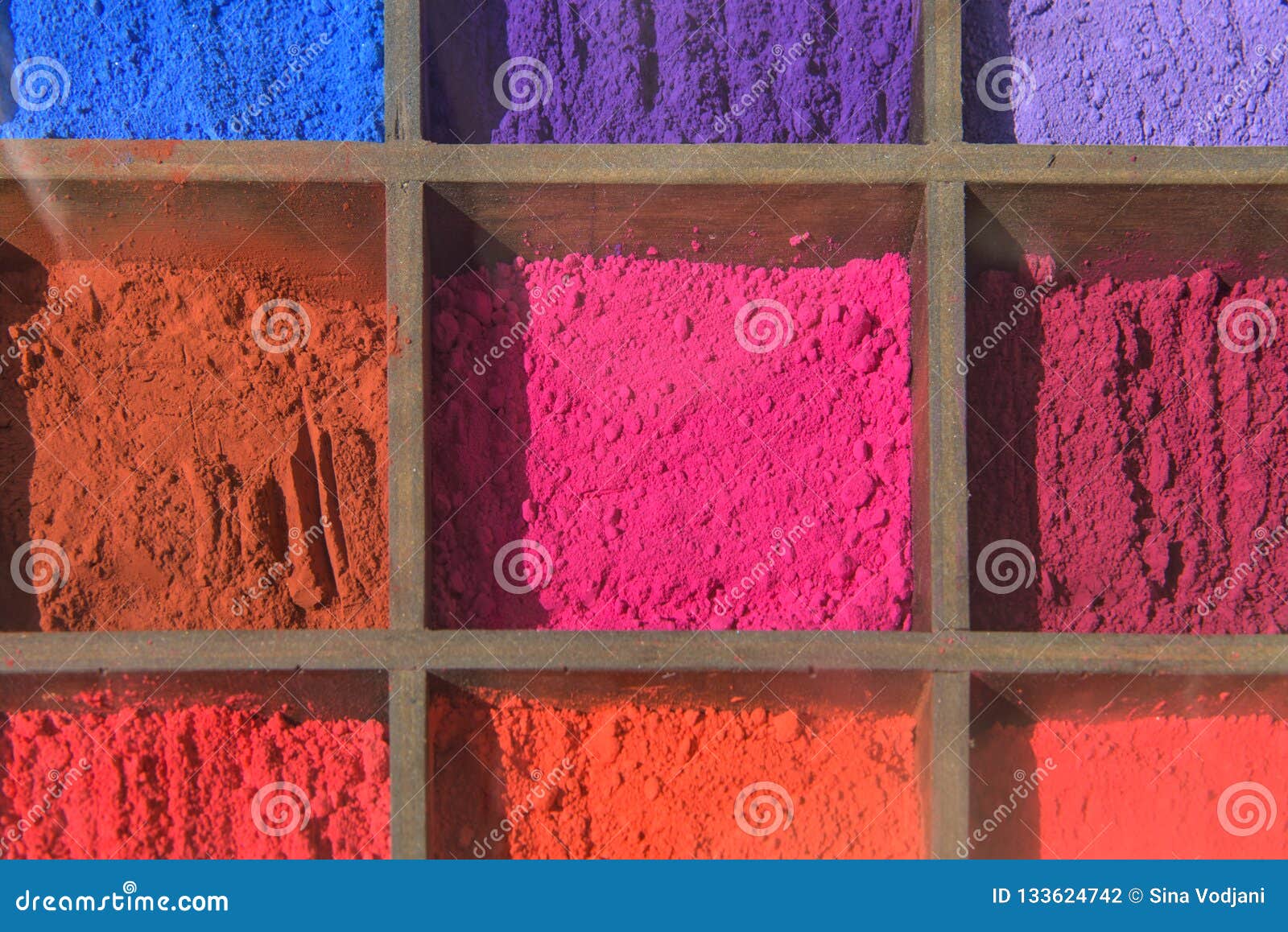 Color Pigment Powder in Box for Art Painting Stock Photo - Image of ...
