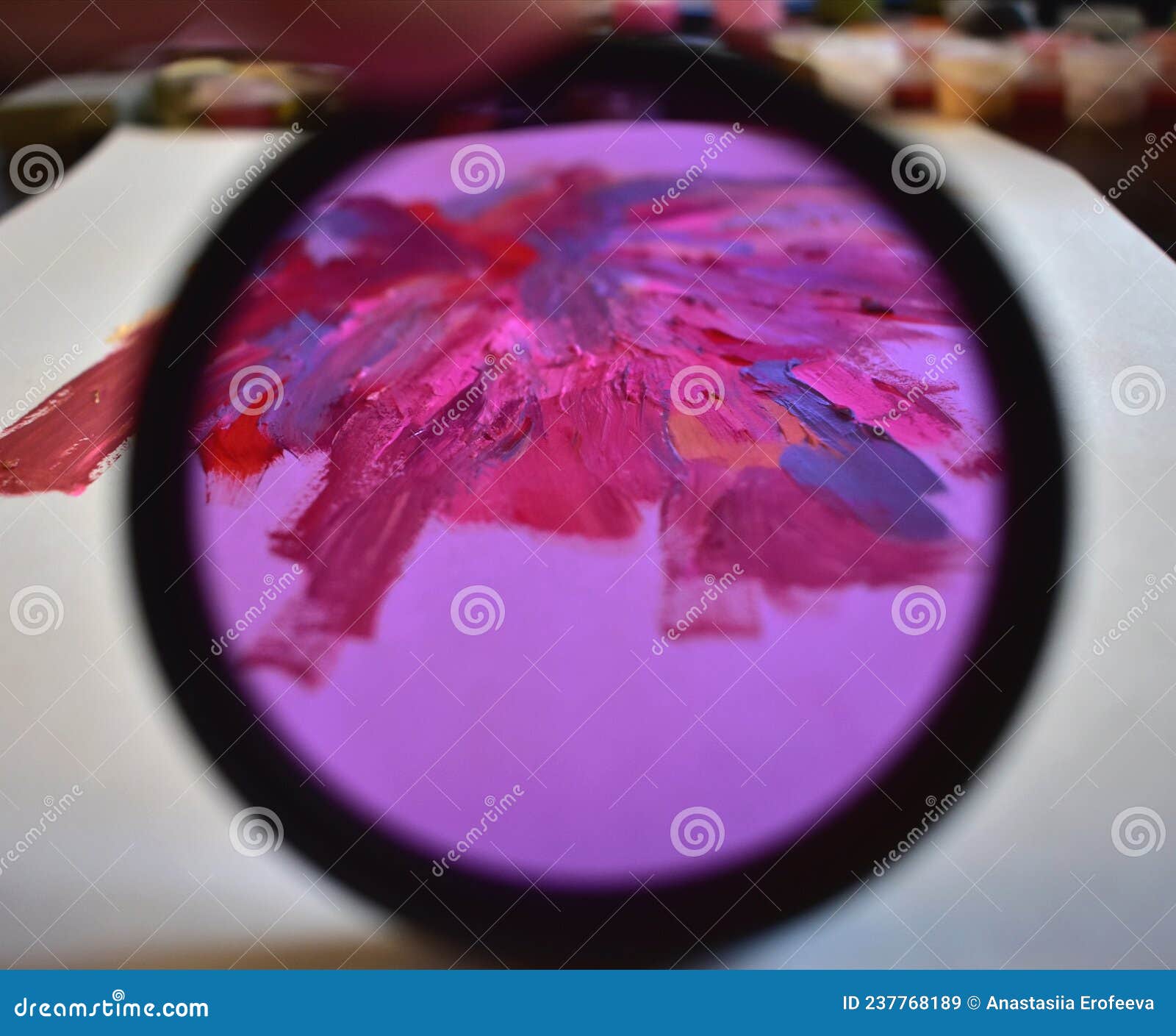 Color a través del prisma imagen de archivo. Imagen de arte - 237768189