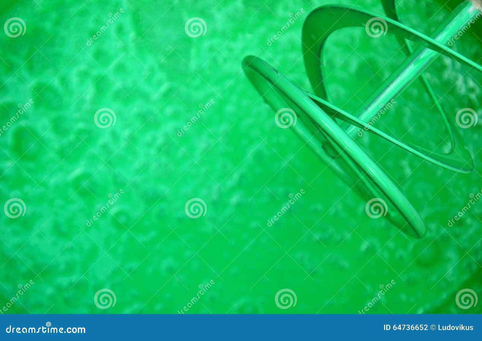 Color verde de mezcla foto de archivo. Imagen de casa - 64736652