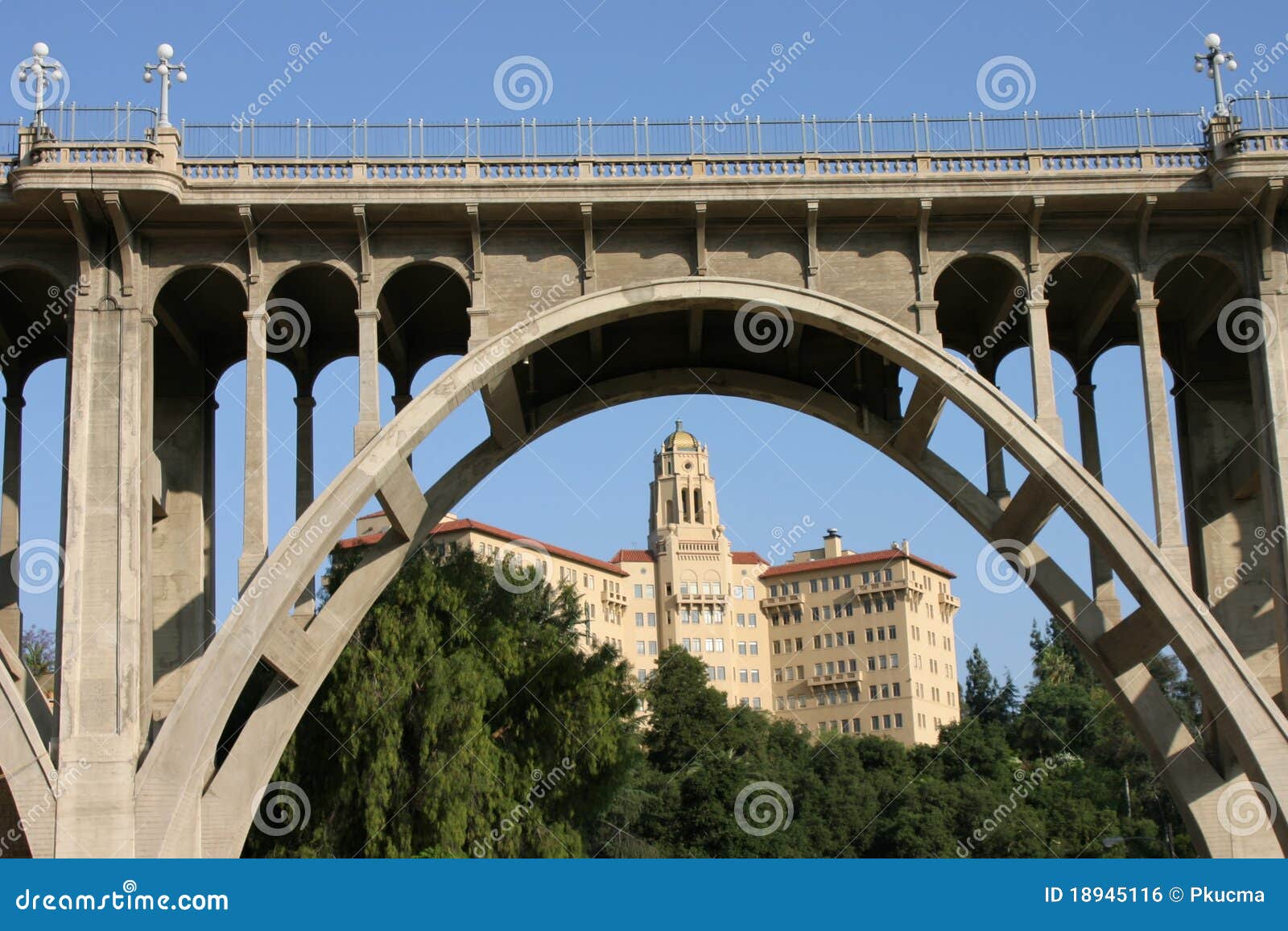 Colorado Blvd Bridge stock photo. Image of bridge, colorado - 18945116