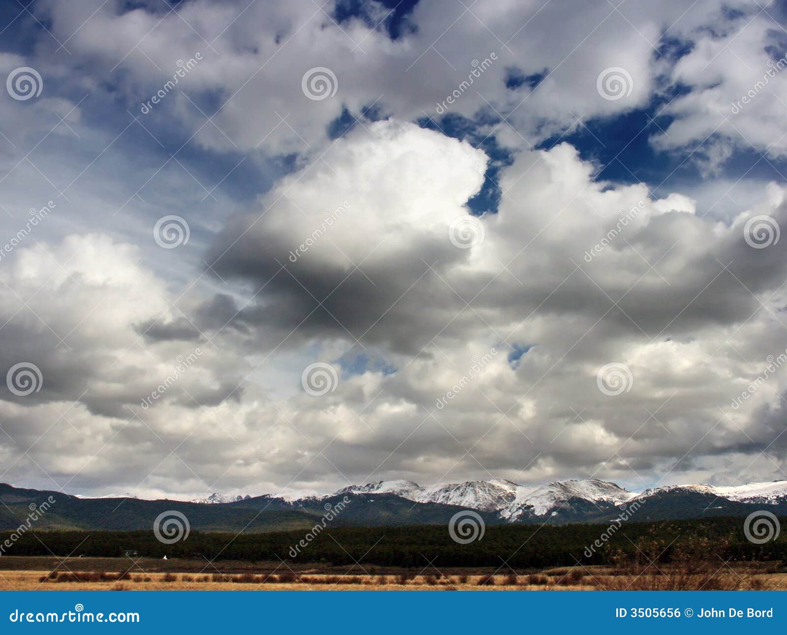 Colorado Mountains and Sky stock photo. Image of picturesque - 3505656
