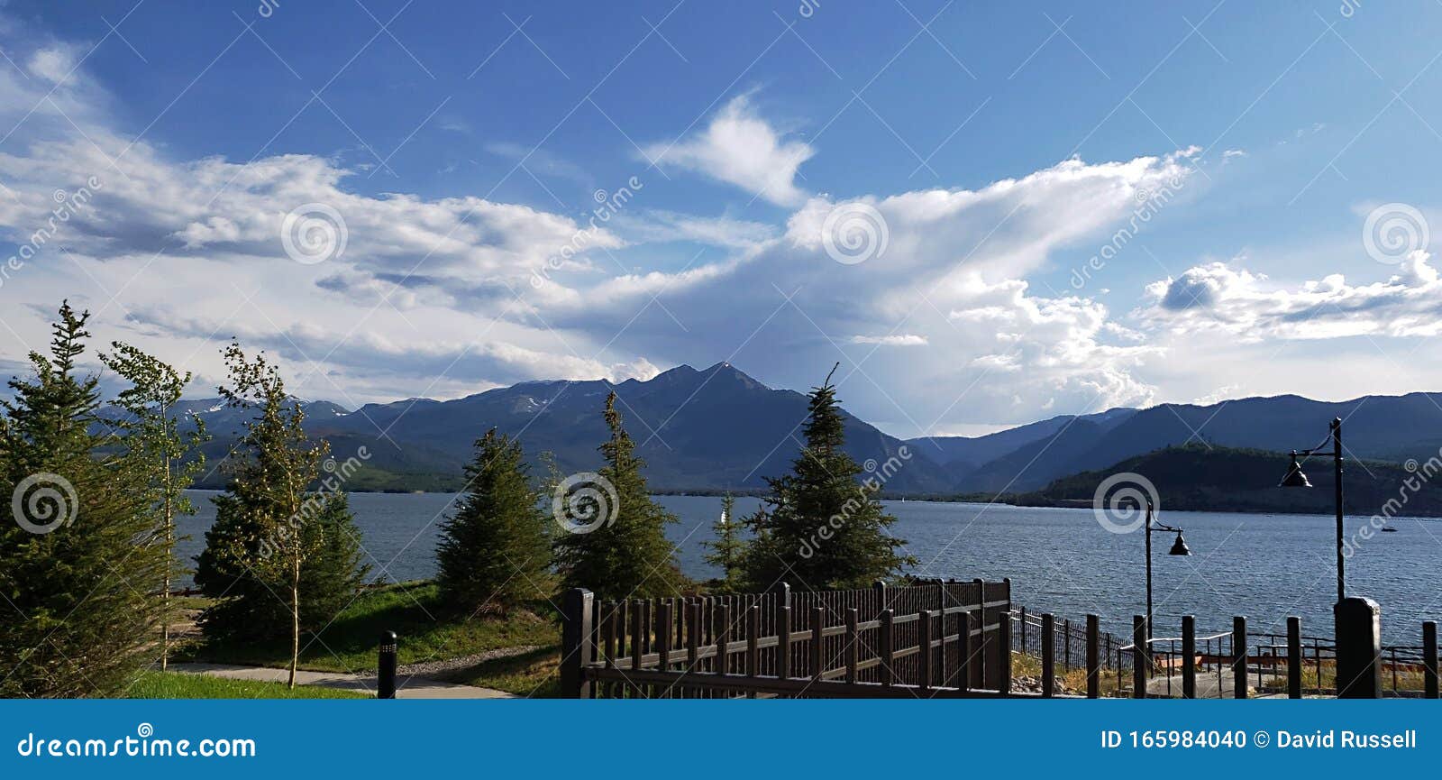 Colorado sunshine editorial image. Image of lake, water - 165984040