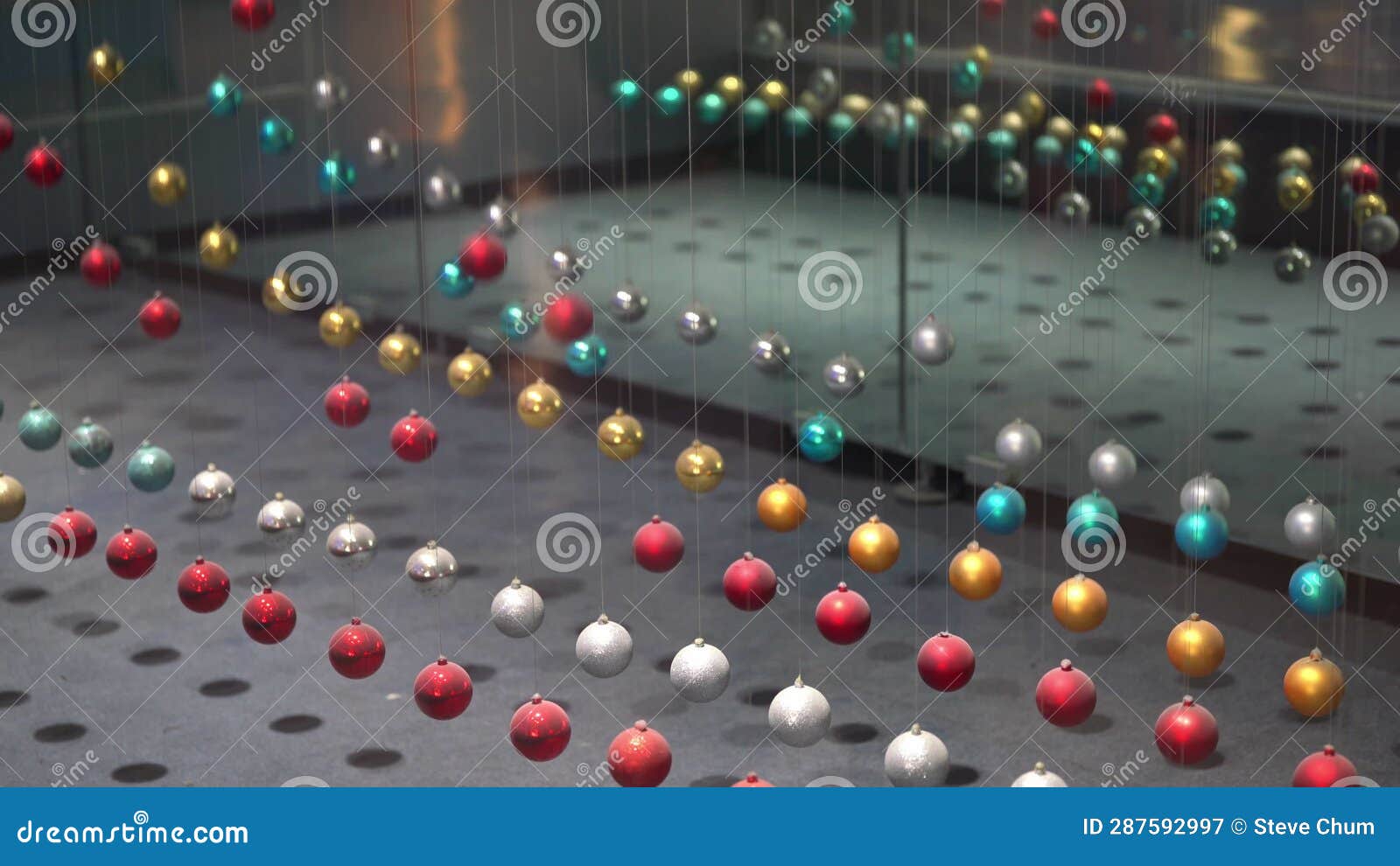 The Colored Balls that the Human Body Senses Moving Up and Down ...