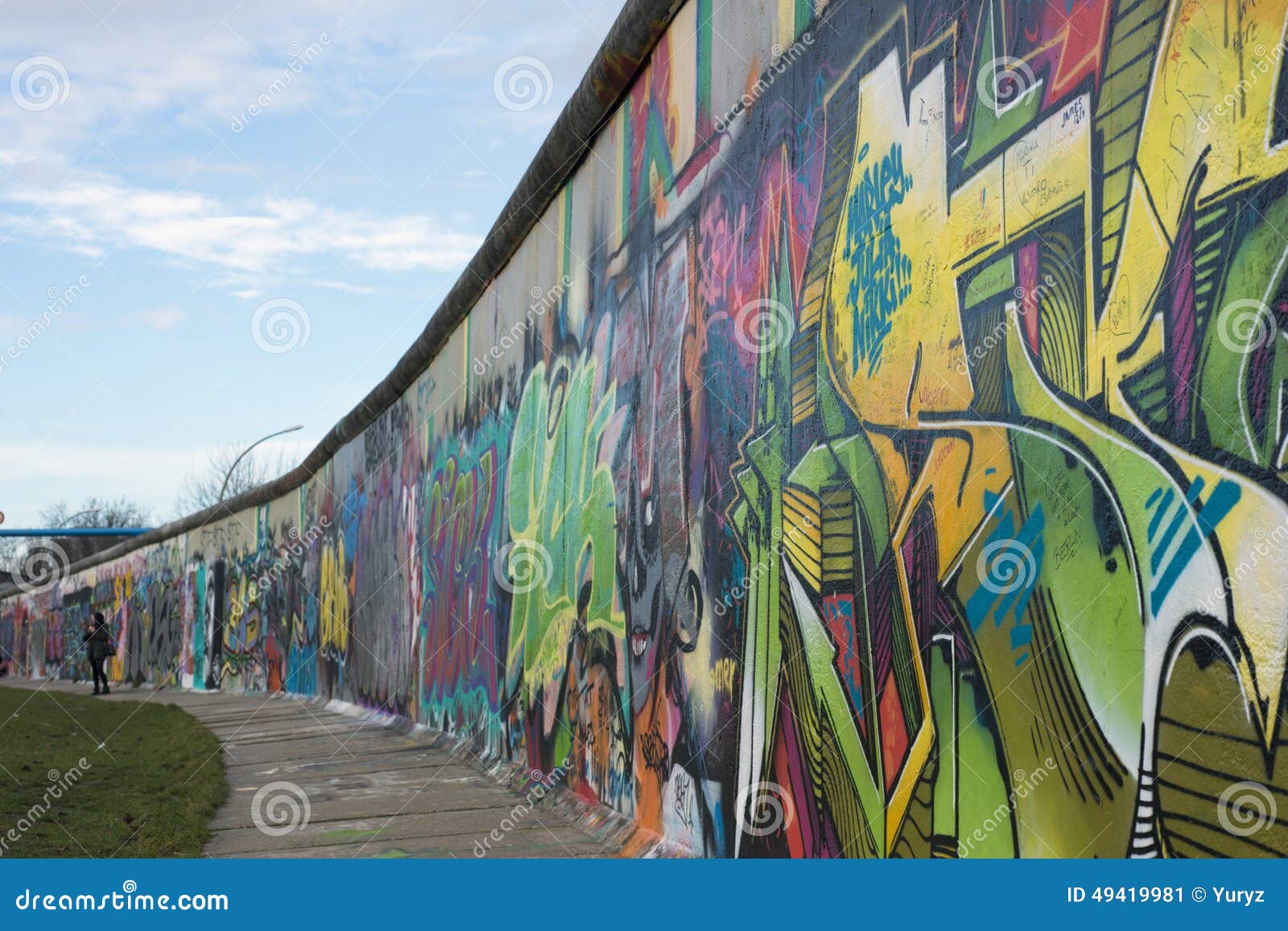 Colored Berlin wall editorial photo. Image of angle, blue - 49419981