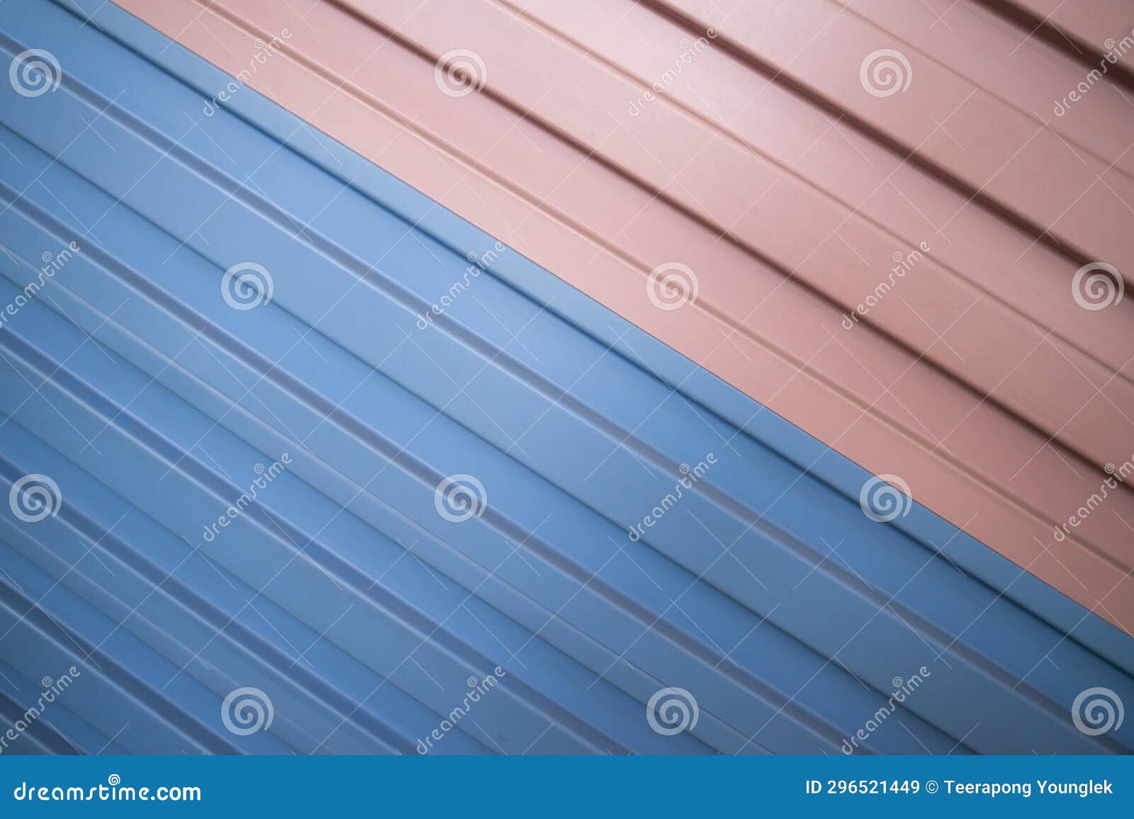 Wet Roofing Background. Surface Of The Coating Of Bitumen Roll Roofing ...