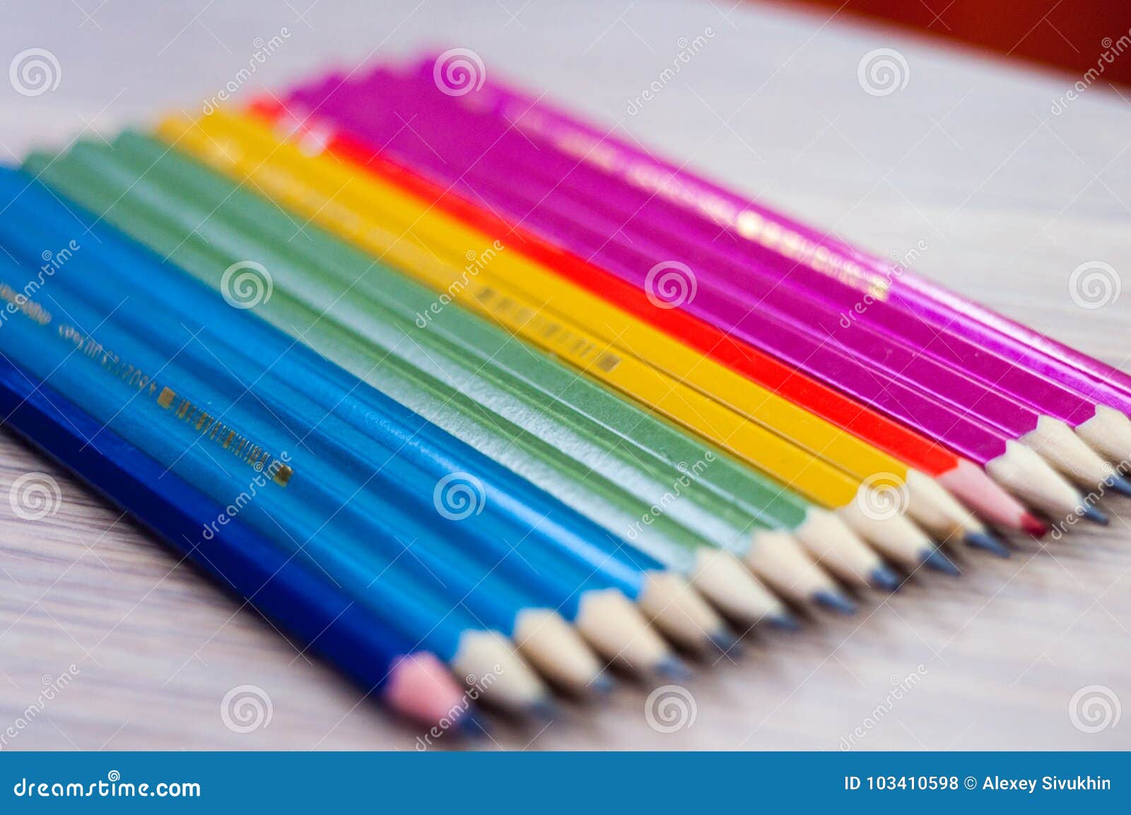 Colored Pencils in Rainbow Order Stock Photo - Image of brown, back ...