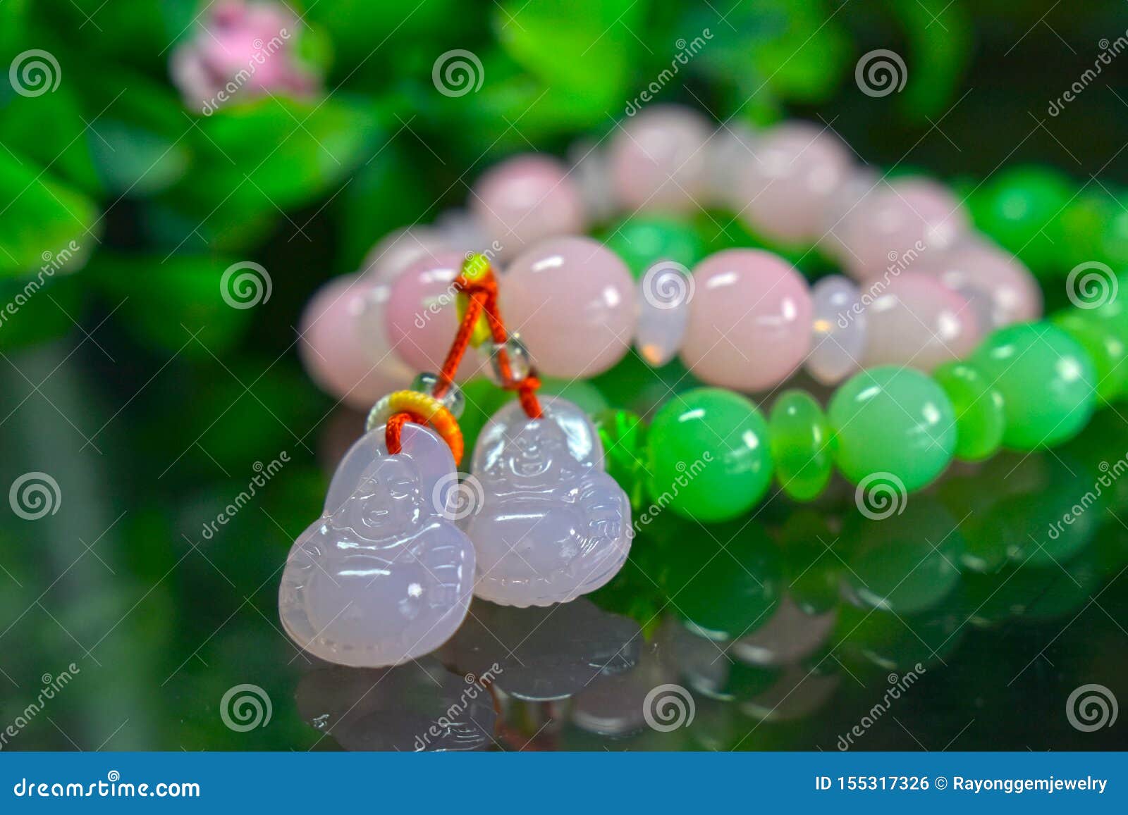 Colored Stone Bracelet Made from Hand, is a Beautiful and Luxurious ...