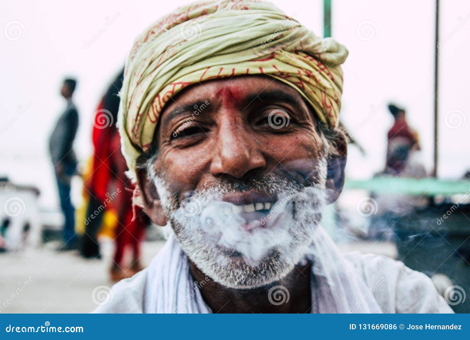 Colores de la India foto editorial. Imagen de calle - 131669086