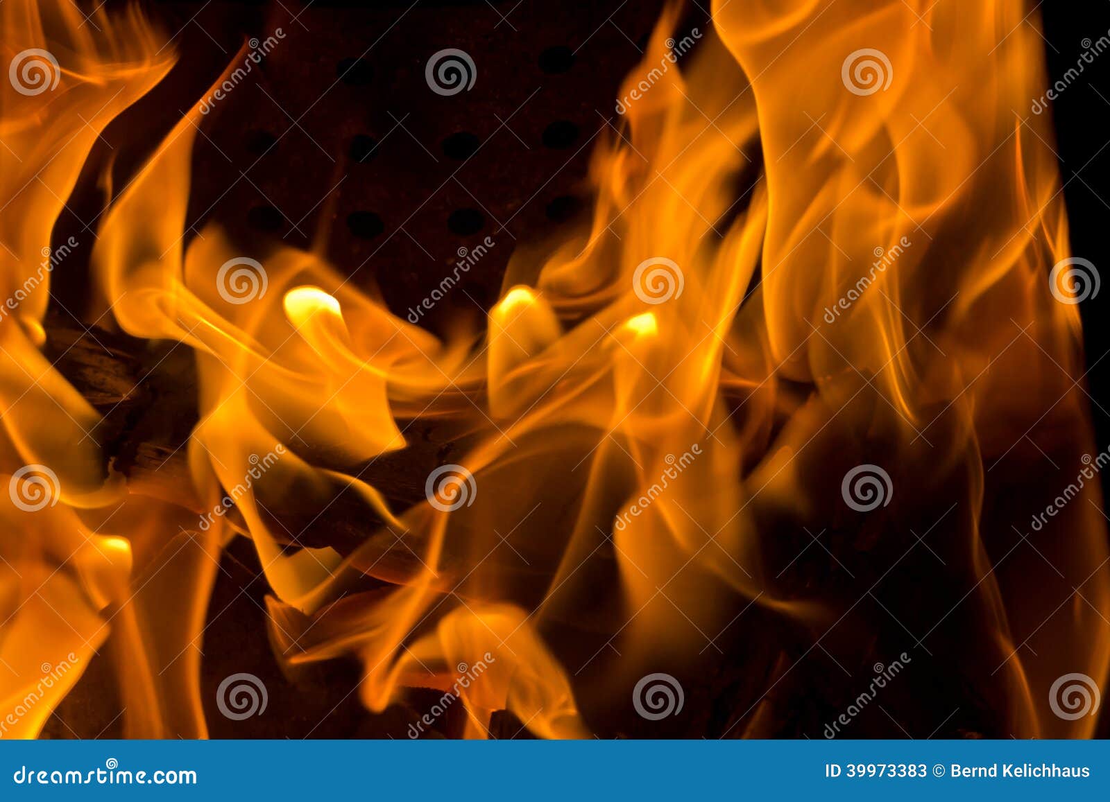 Colores del fuego imagen de archivo. Imagen de fogata - 39973383